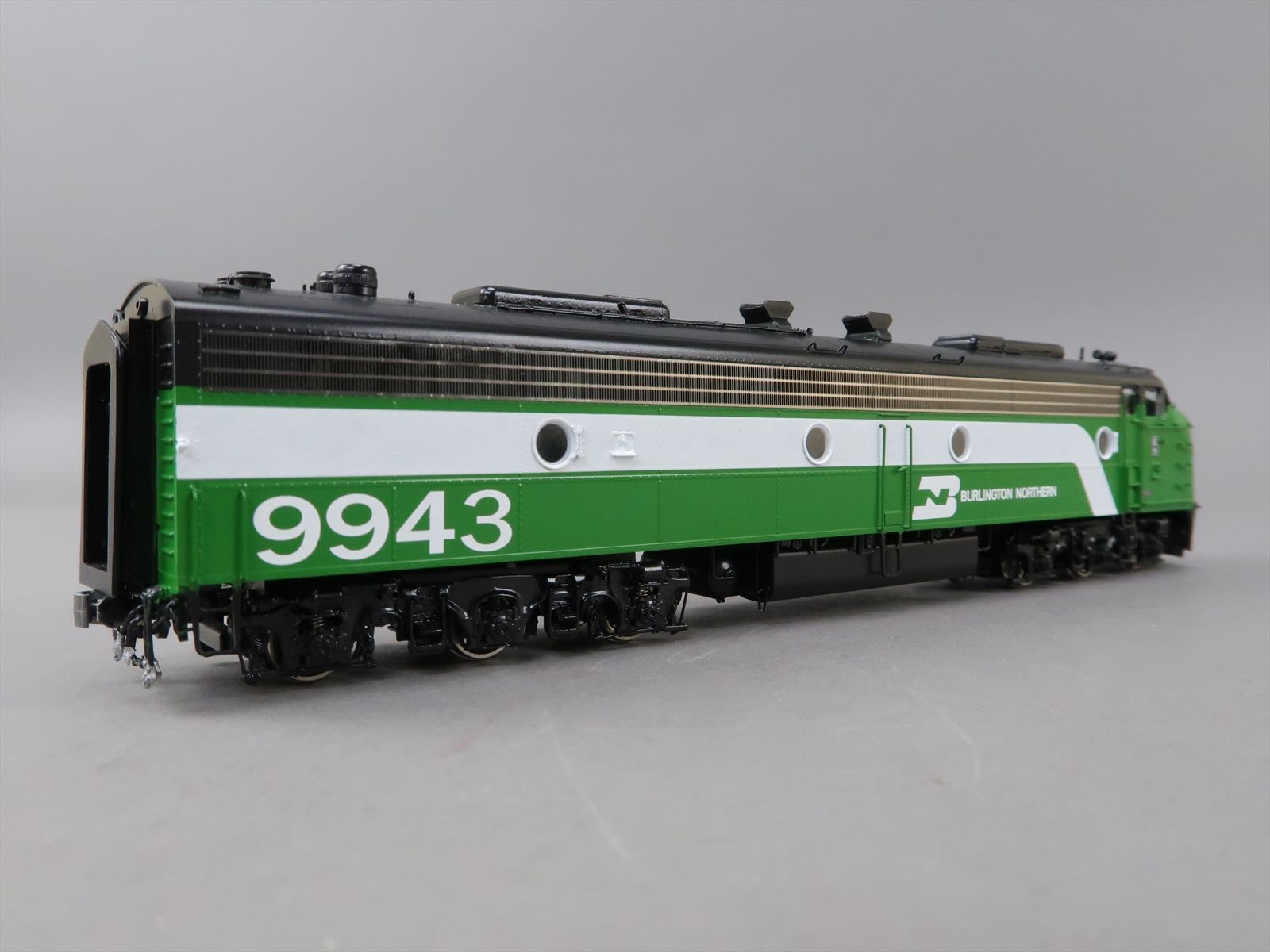 HO Brass Model - UTI 5363-2 BN Burlington Northern E8 E8A Hockey Stick Scheme #9943 - F/P + DCC ...