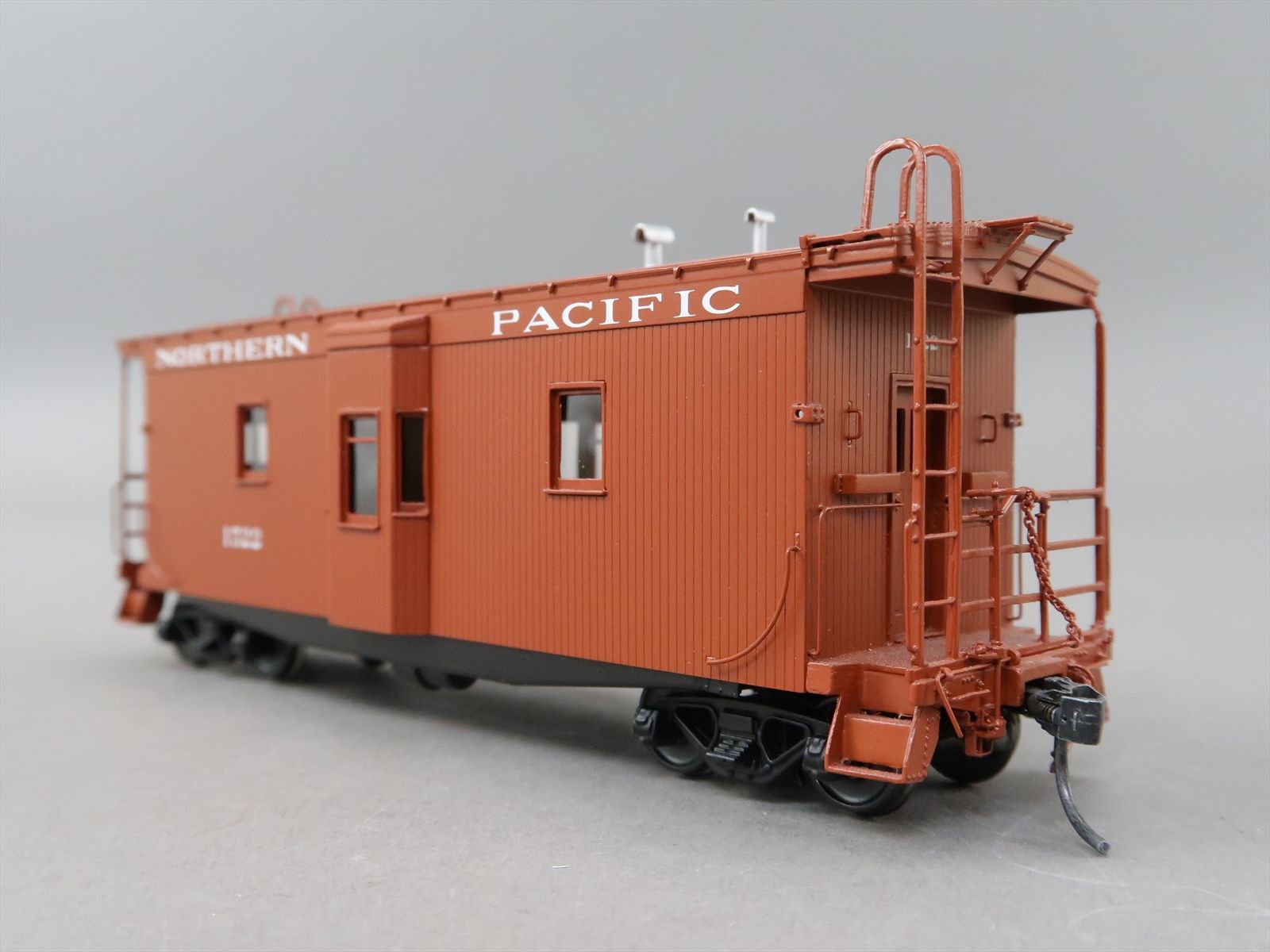 HO Brass Model - W&R Version 4 NP Northern Pacific 36' Bay Window ...