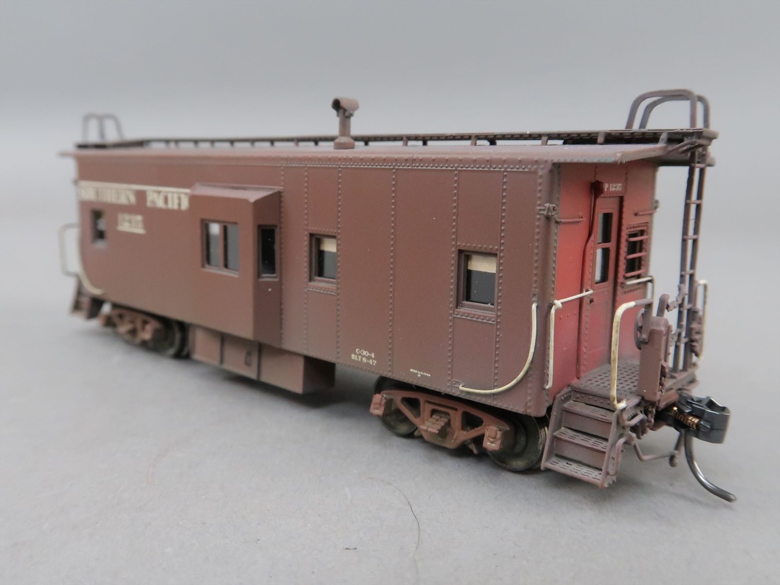 HO Brass Model - CIL 2401.1 SP Southern Pacific C-30-4 Bay Window ...