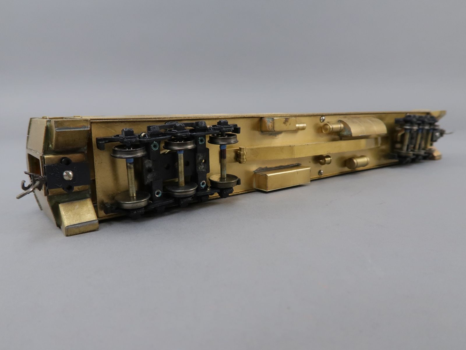 HO Brass Model - Lambert 840 AT&SF Santa Fe HW Heavyweight Coach ...