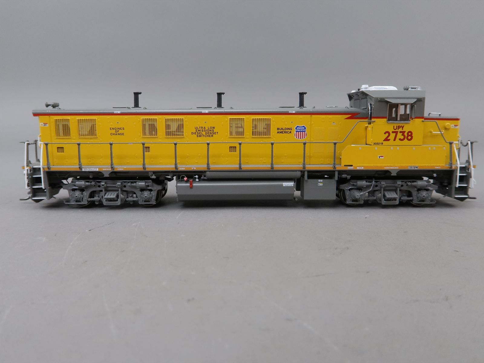 HO Brass Model - OMI AA-1352-6 UP Union Pacific 3GS21B Genset #2738 - F/P - 2009 Run - Ajin ...