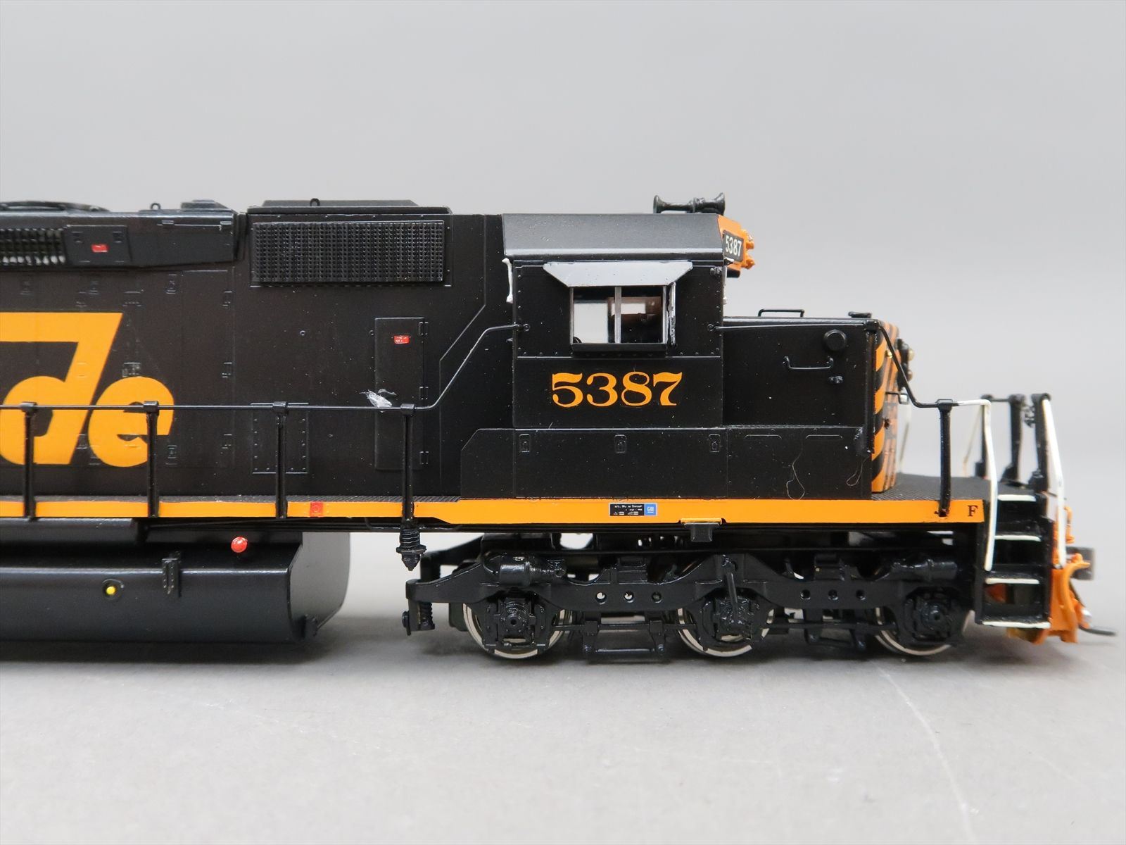 HO Brass Model - OMI 5339 D&RGW Rio Grande SD40T-2 #5387 - Custom - 1988 Run - Ajin