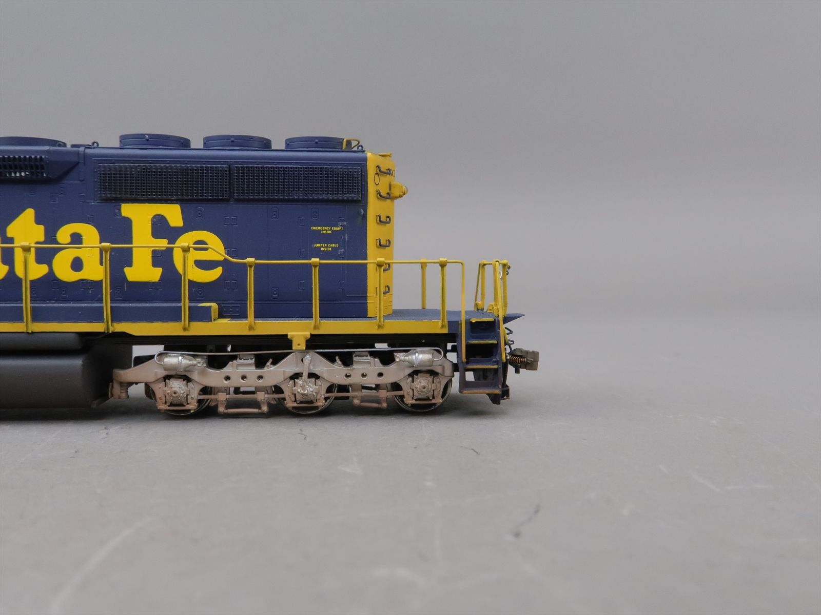 HO Brass Model - OMI 5300 AT&SF Santa Fe SD40-2 116" Snoot Nose #5025 ...