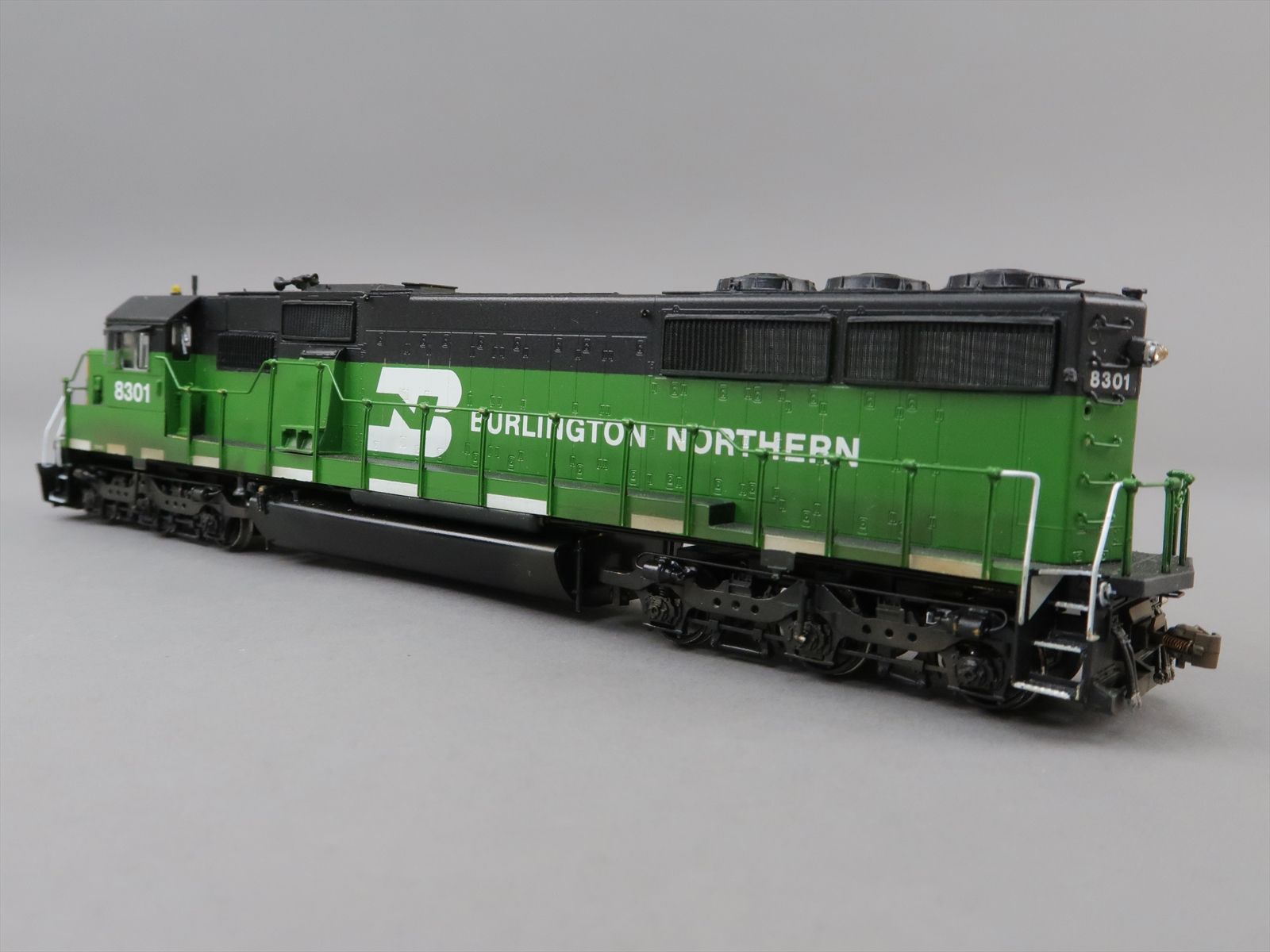 HO Brass - OMI 5043 BN Burlington Northern SD60 #8301 - Fair Custom ...
