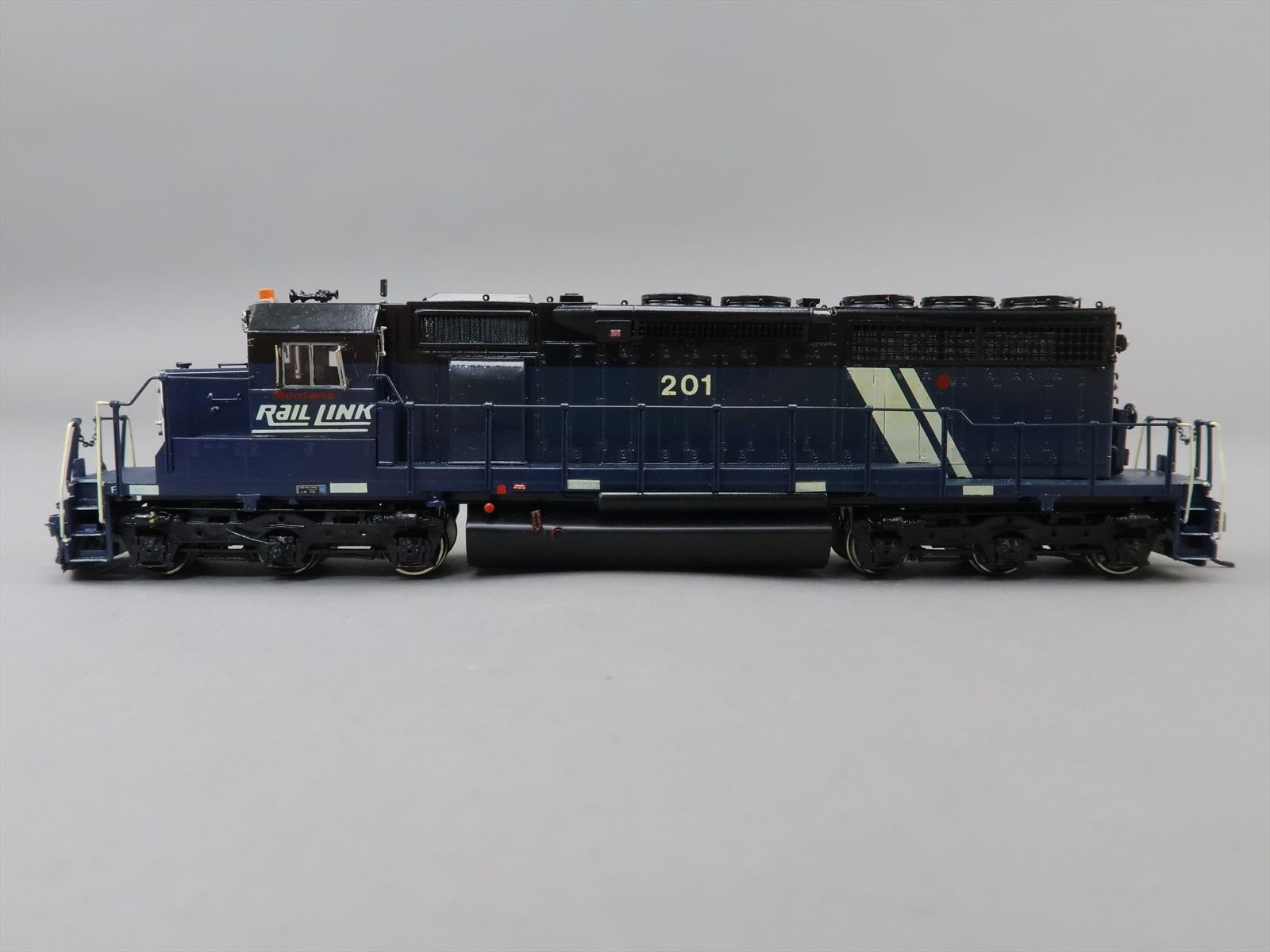 HO Brass Model - OMI 5107 CR as MRL Montana Rail Link SD40 #201 - Fair ...