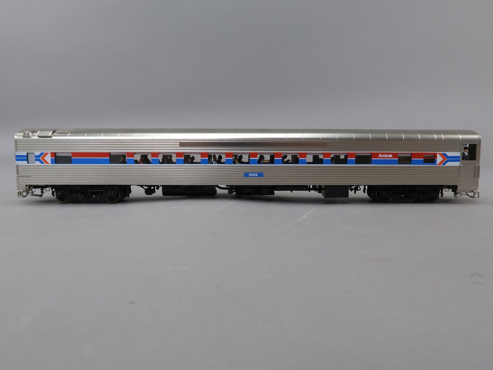 HO Brass Model - TCY 1216 AT&SF as Amtrak 44 Seat Coach #4509 - Pro Paint + Detailed by Boyd ...