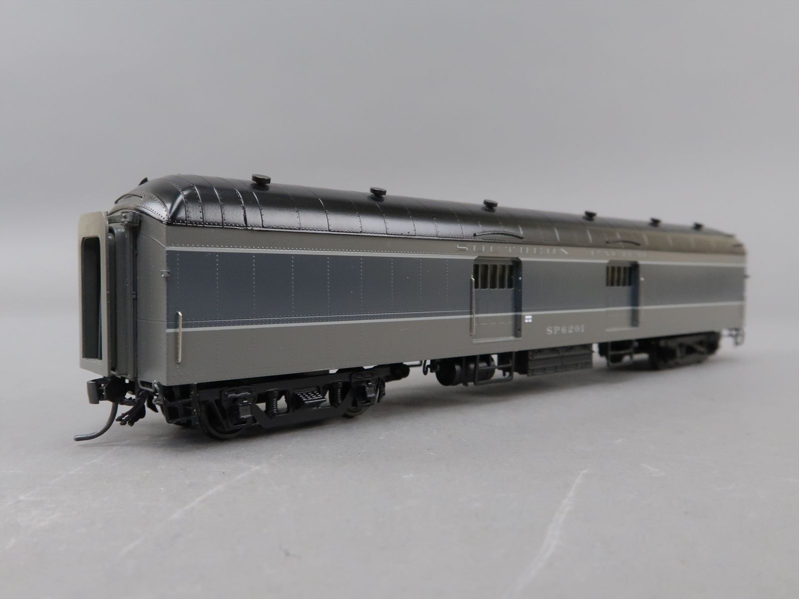 HO Brass Model - TCY 0920 SP Southern Pacific Harriman Baggage 60-B-1/8 #6201 Two Tone Gray - F ...