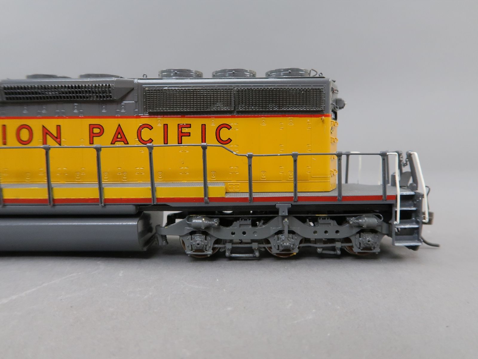 HO Brass Model - OMI 5330 UP Union Pacific SD40-2 Extended Range Dynamic Brakes Low Nose Late ...