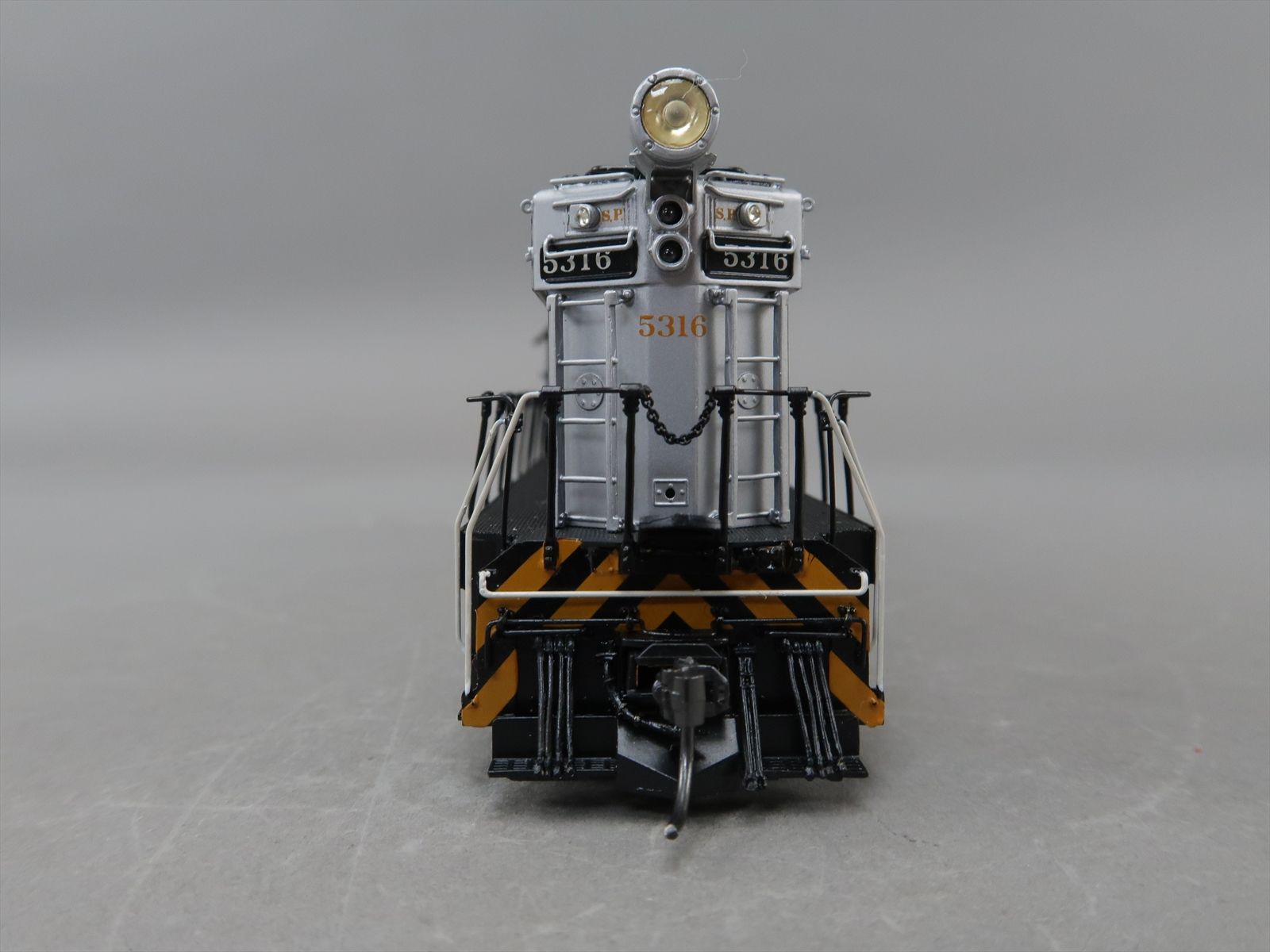 HO Brass Model - OMI 6774.1 SP Southern Pacific SD7 Tiger Stripe DF-118 ...