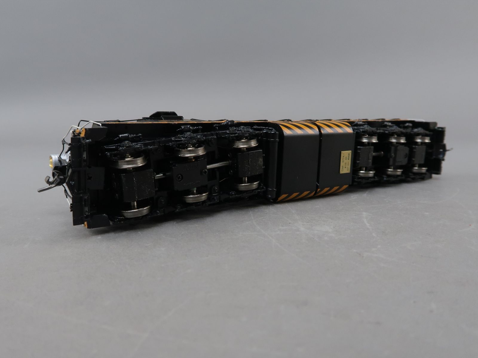 HO Brass Model - OMI 6774.1 SP Southern Pacific SD7 Tiger Stripe DF-118 ...