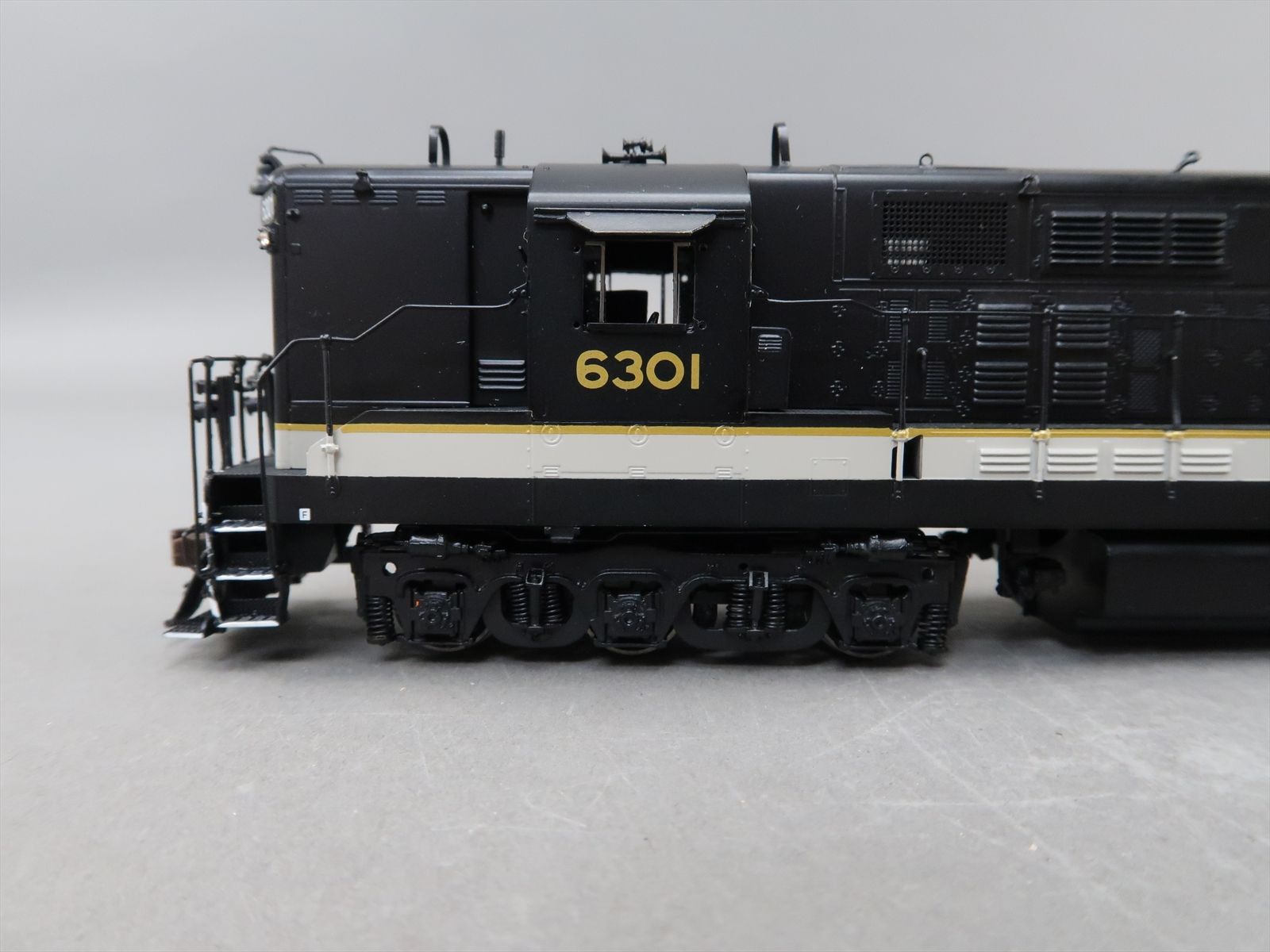 HO Brass Model - DP 709A SOU Southern Fairbanks-Morse H-24-66 #6301 - F ...