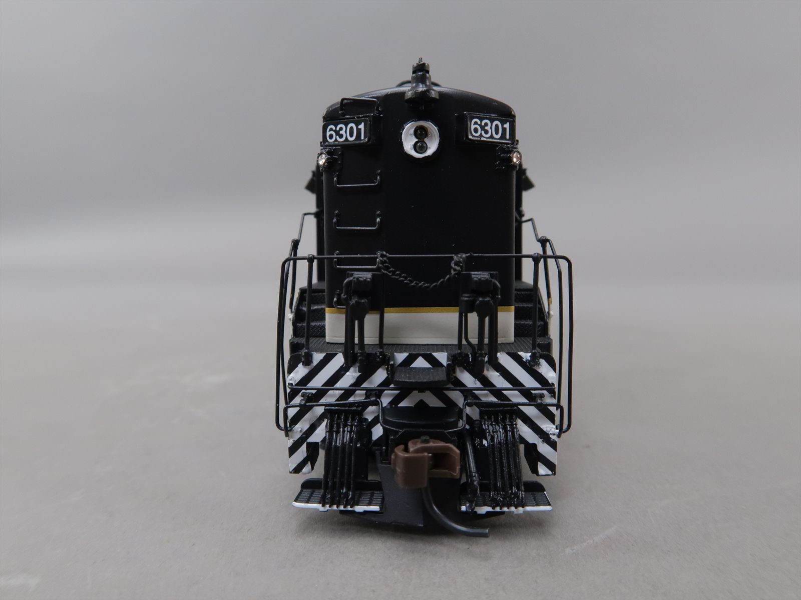 HO Brass Model - DP 709A SOU Southern Fairbanks-Morse H-24-66 #6301 - F ...