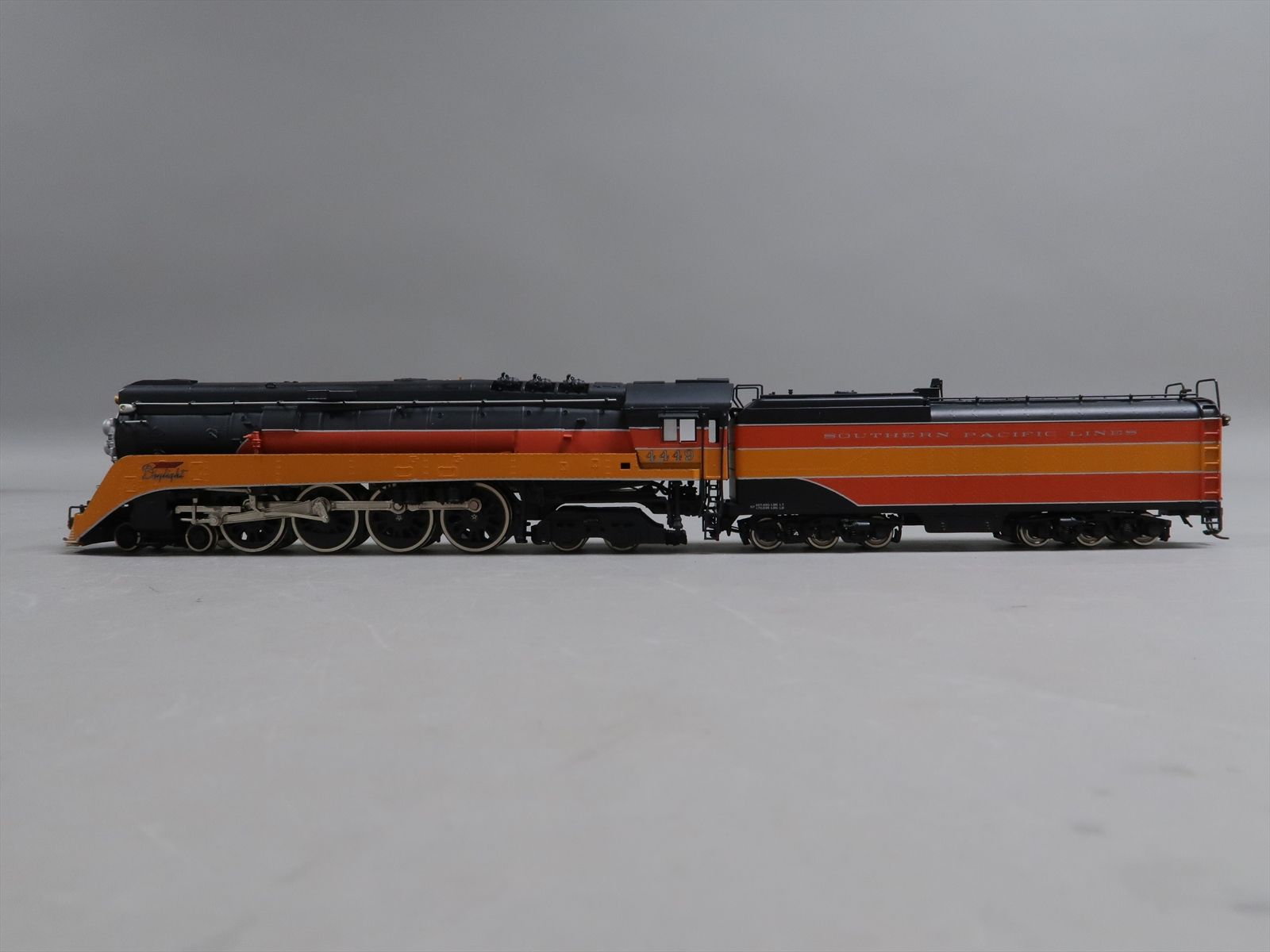 HO Brass Model - ERIE SP Southern Pacific Daylight Train Set Loco + 11 ...