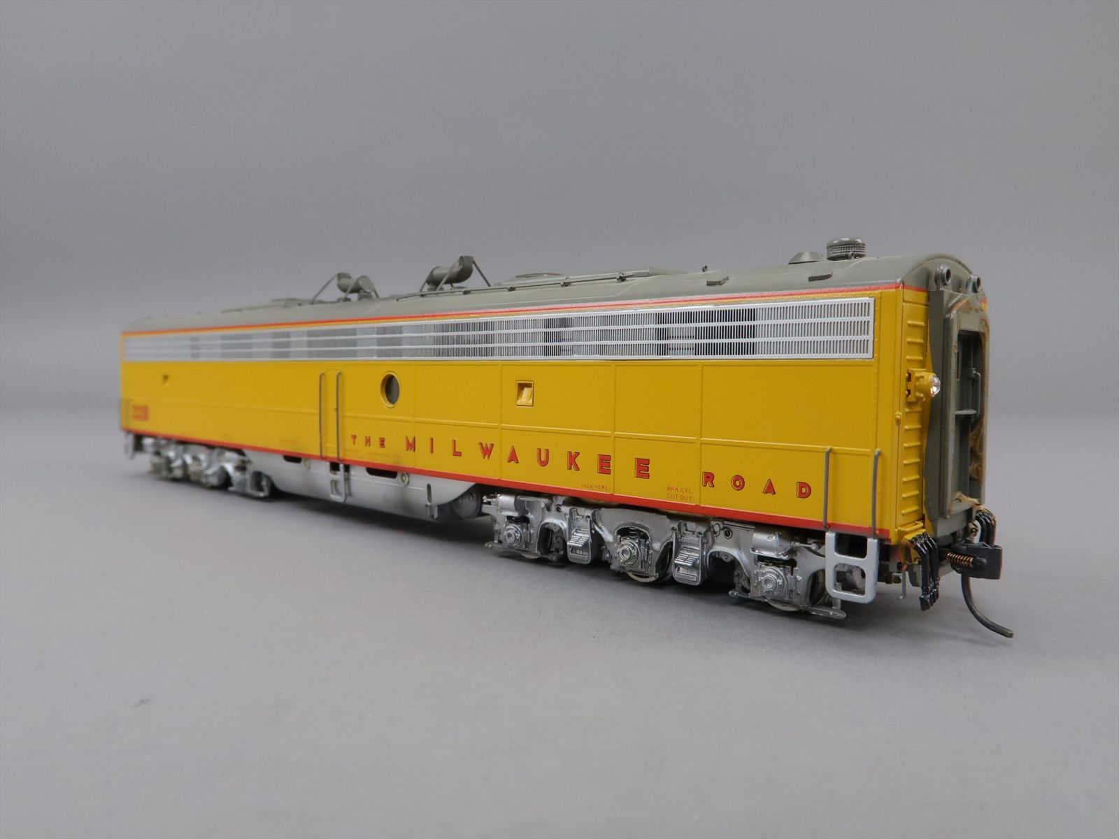 HO Brass Model - Oriental Milwaukee E9 E9B 2400HP #32B - Custom - 1986 ...
