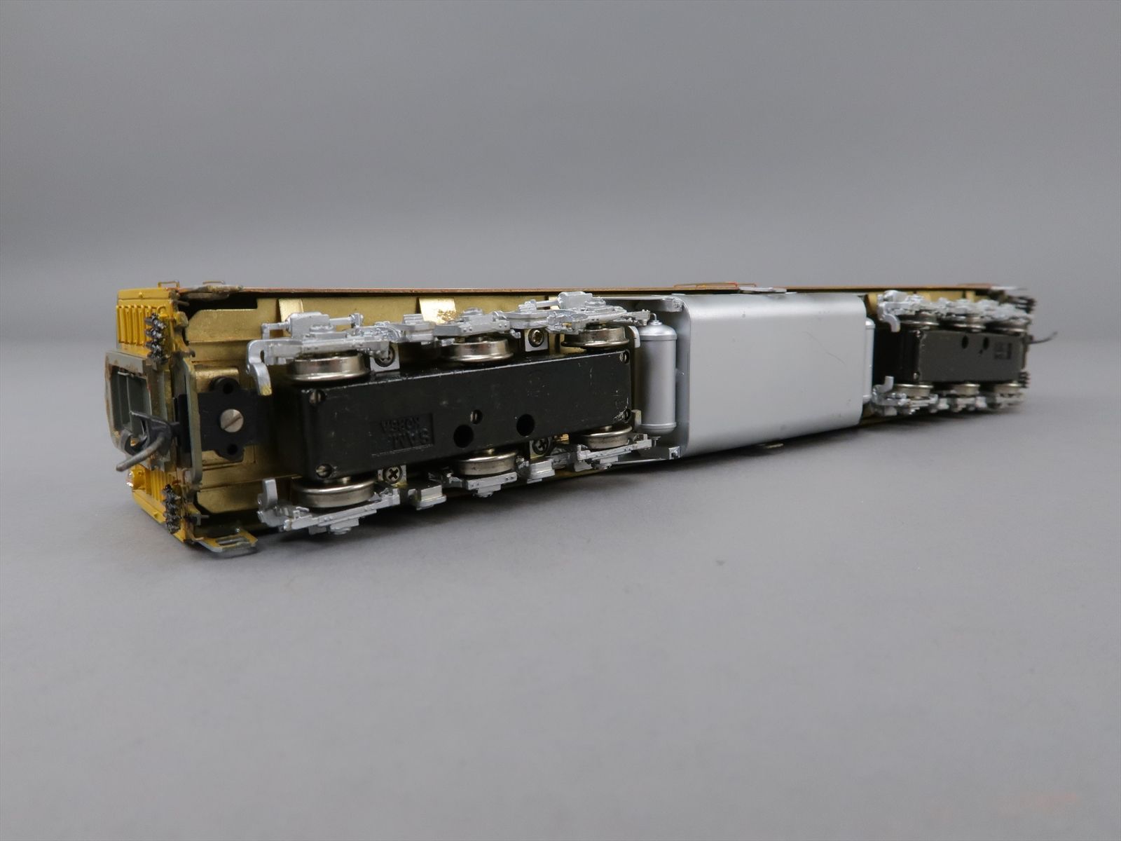 HO Brass Model - Oriental Milwaukee E9 E9B 2400HP #32B - Custom - 1986 ...