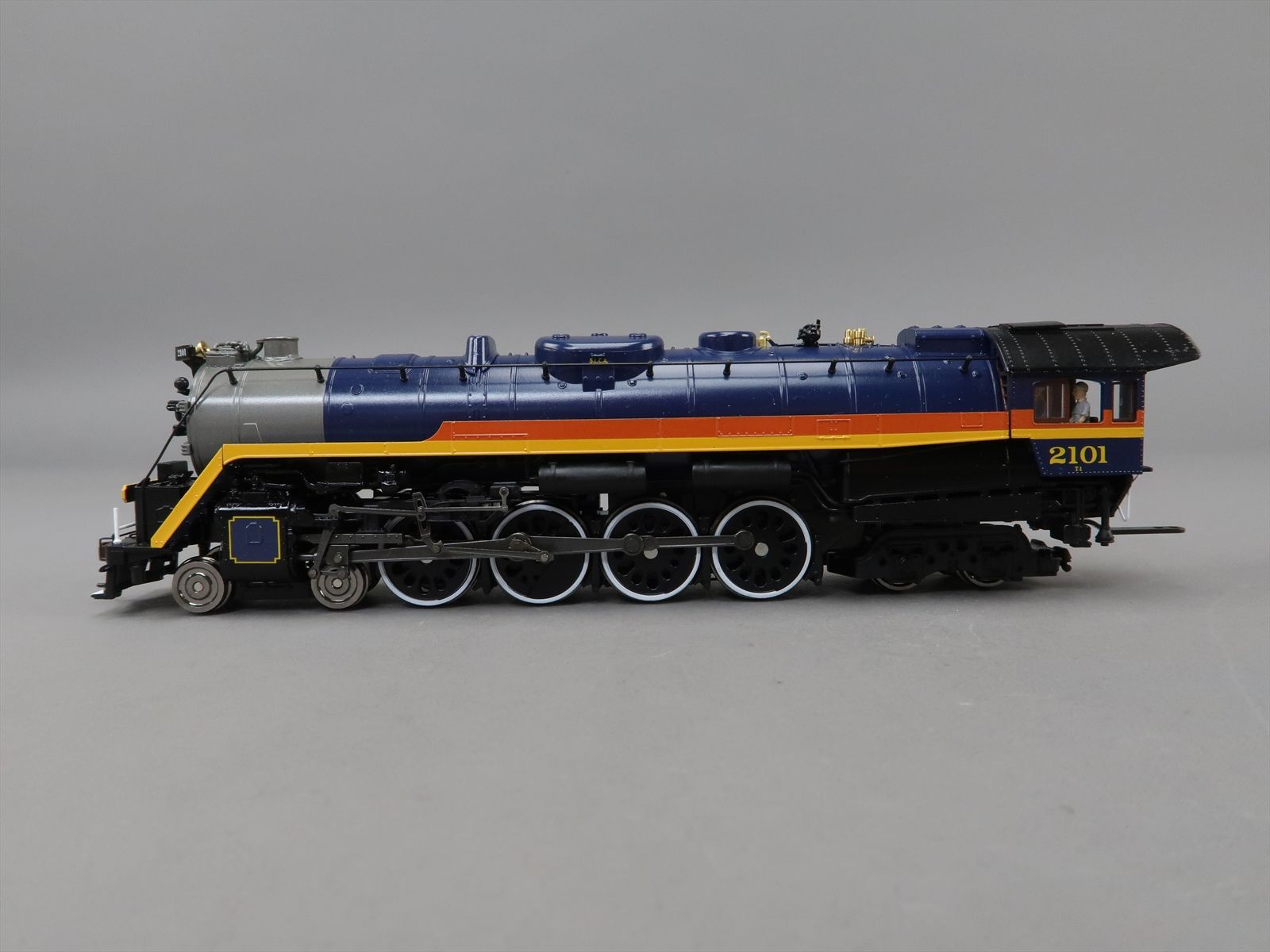 HO Diecast Model - BLI 2140 RDG Reading Chessie System T-1 4-8-4 Steam ...