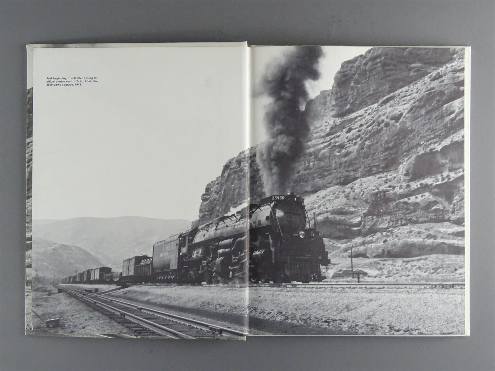 Railroad Book - The Challenger Locomotives - Wm. W. Kratville - 144 Pages