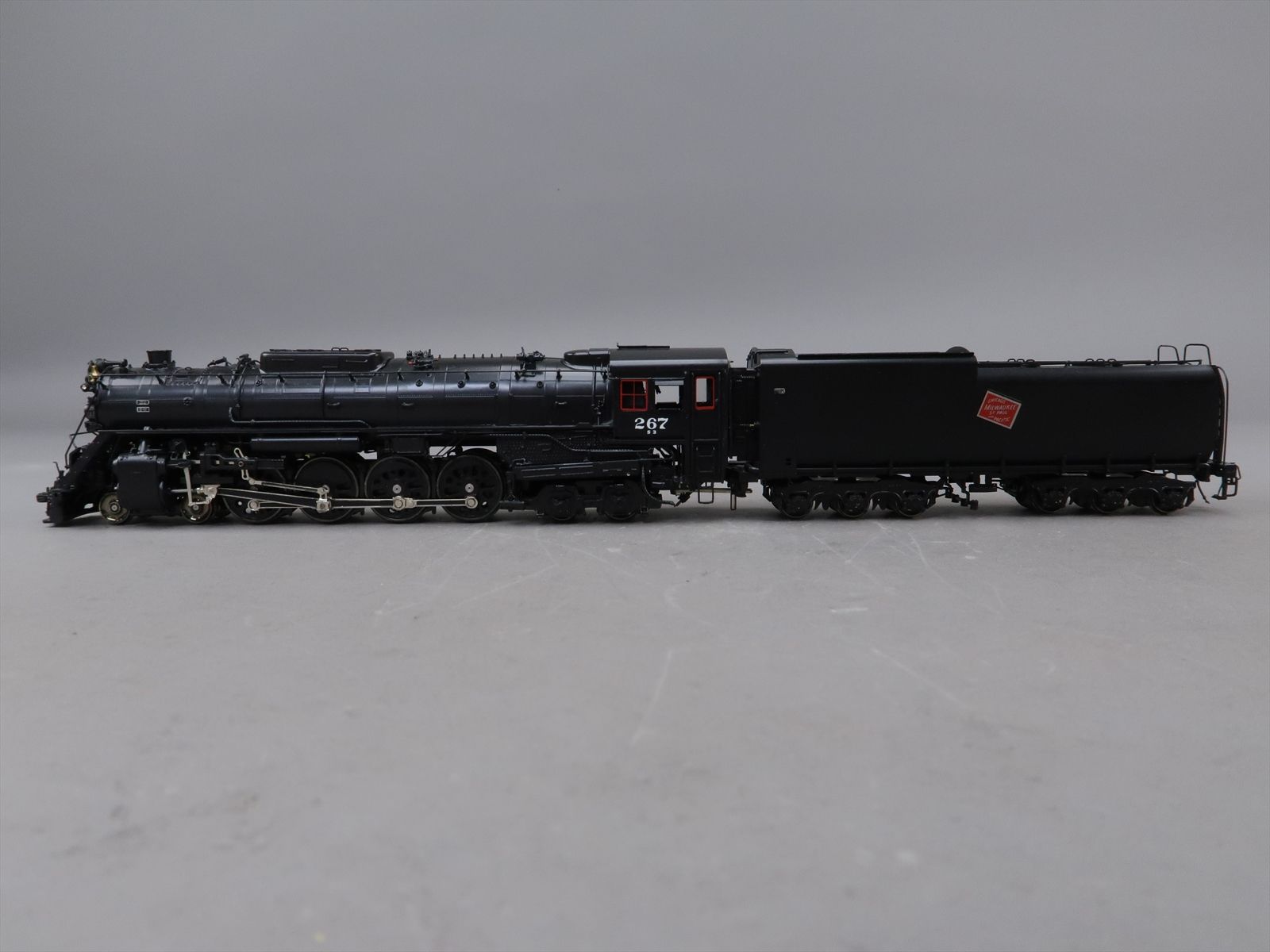 HO Brass Model - OMI 1578.1 Milwaukee Road 4-8-4 S3 #267 Round Boiler ...