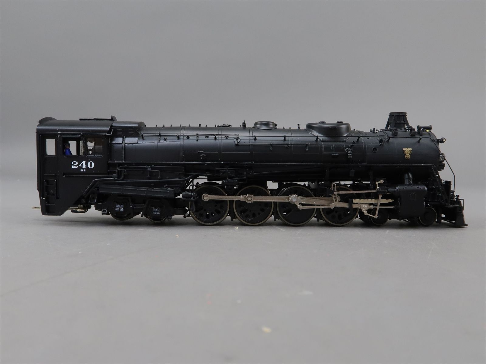 HO Brass Model - OMI 1587.1 Milwaukee S2 4-8-4 Round Boiler Front #240 ...