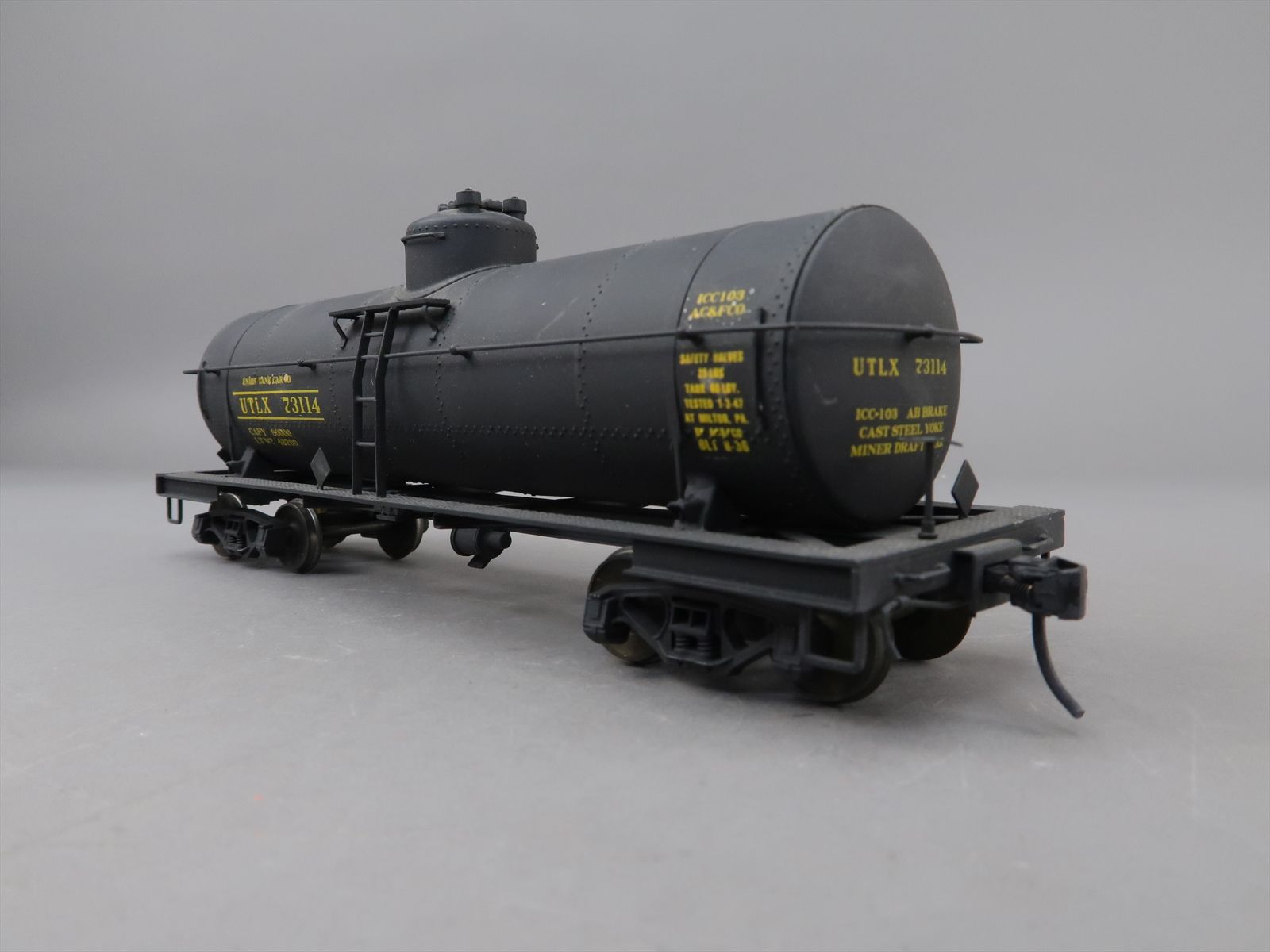 O Brass Model - USH 301 UTLX Union Tank 8000 Gallon Single Dome Tank ...