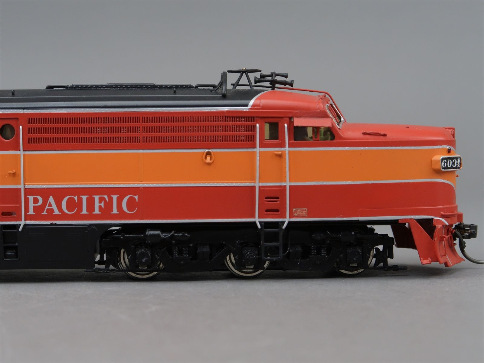 HO Brass Model - Key CS#83 SP Southern Pacific PA-3 PB-3 A-B-A Set Daylight #6031 / #5922 ...