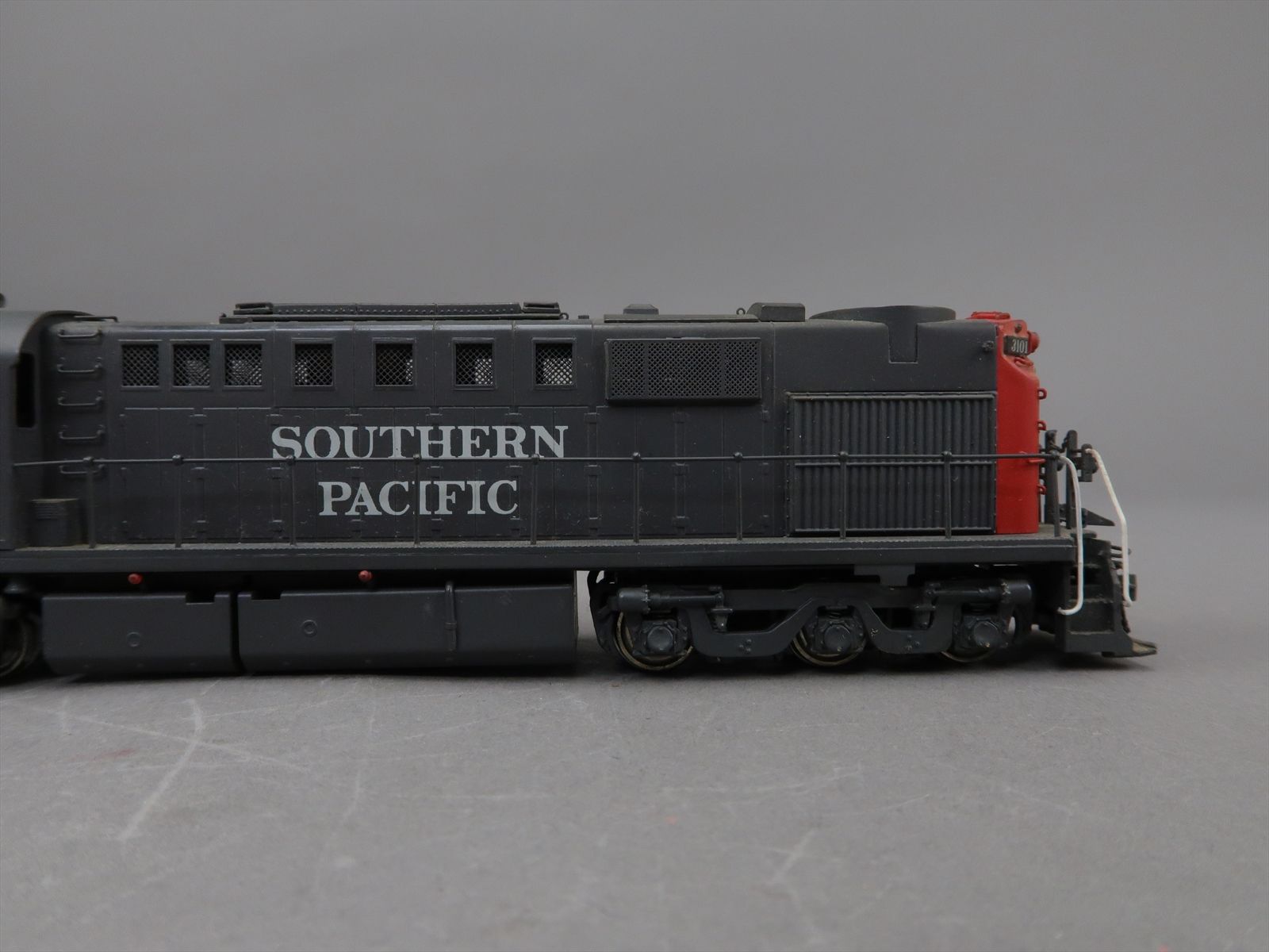 HO Brass Model - Key CS#69 SP Southern Pacific ALCO RSD-15 DL-600B #3101 - F/P - Scarlet / Gray ...