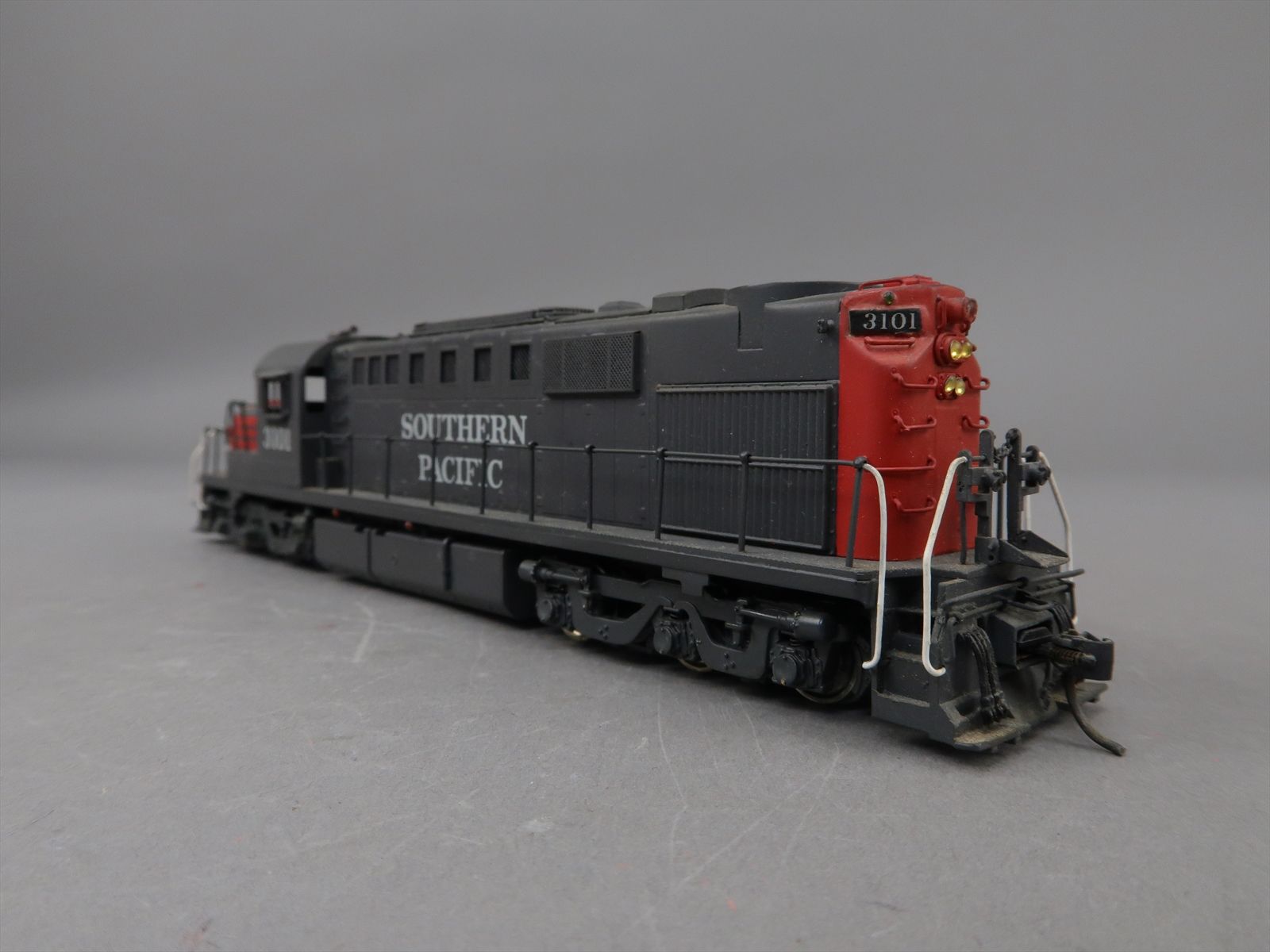 HO Brass Model - Key CS#69 SP Southern Pacific ALCO RSD-15 DL-600B #3101 - F/P - Scarlet / Gray ...