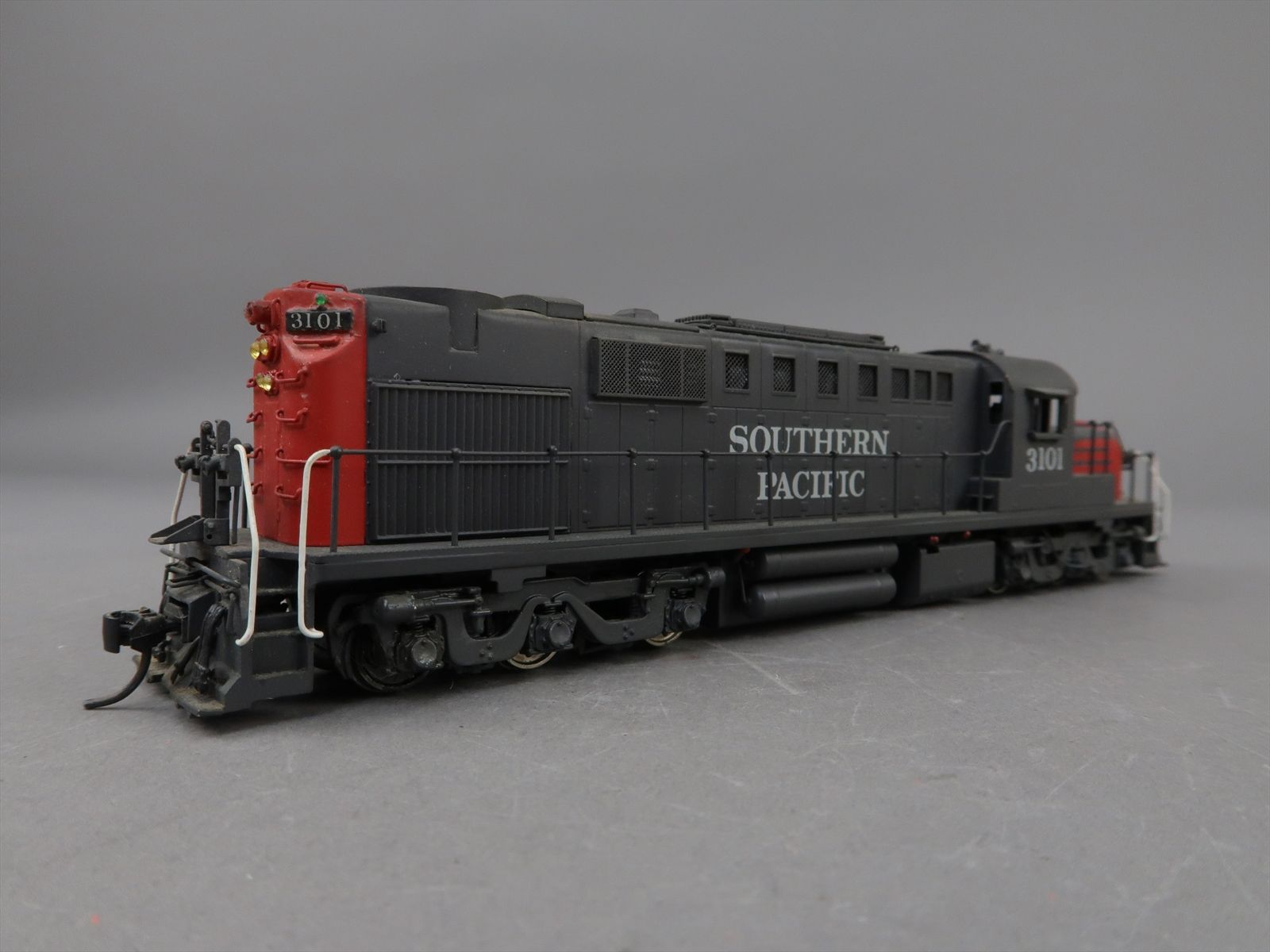 HO Brass Model - Key CS#69 SP Southern Pacific ALCO RSD-15 DL-600B #3101 - F/P - Scarlet / Gray ...