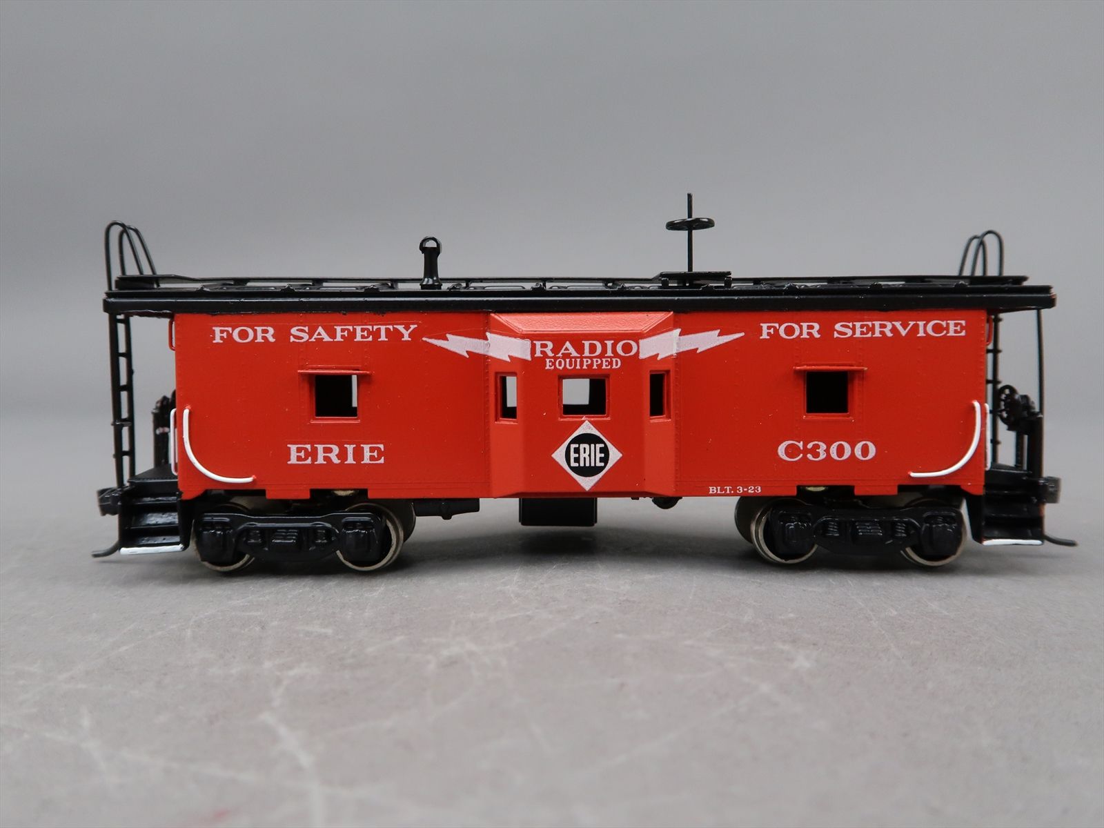 HO Brass Model - NJCB RS-671 ERIE RR Bay Window Caboose C-300 - Custom ...