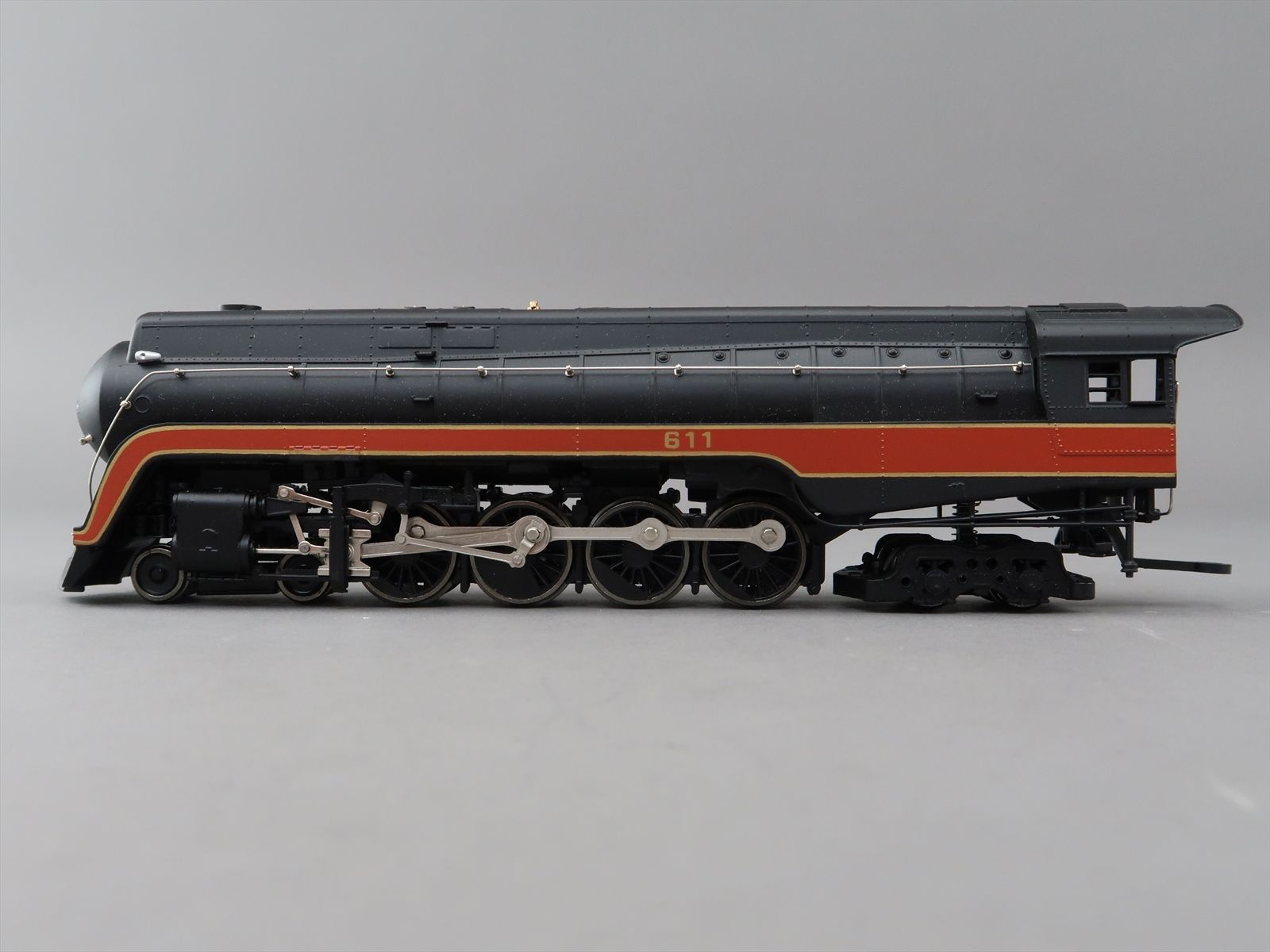 HO Plastic Model - Bachmann 11316 N&W Norfolk & Western J Class 4-8-4 ...