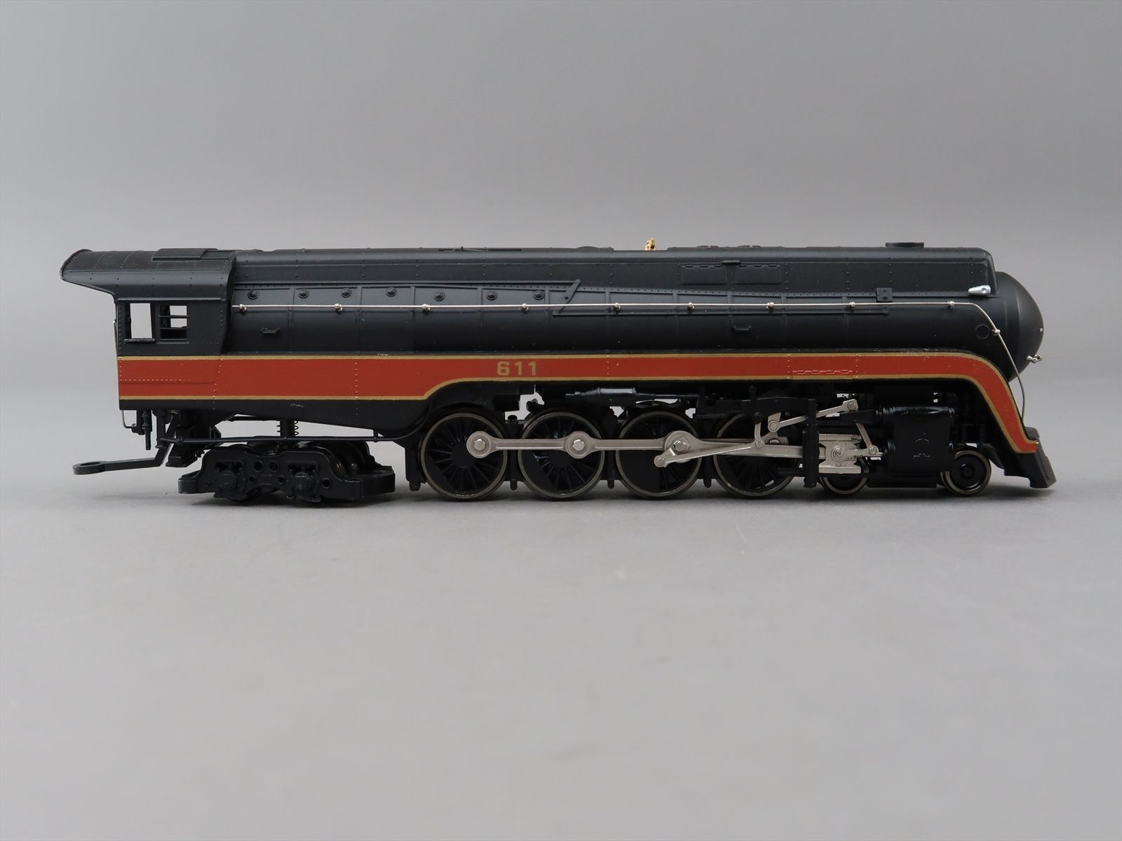 HO Plastic Model - Bachmann 11316 N&W Norfolk & Western J Class 4-8-4 ...