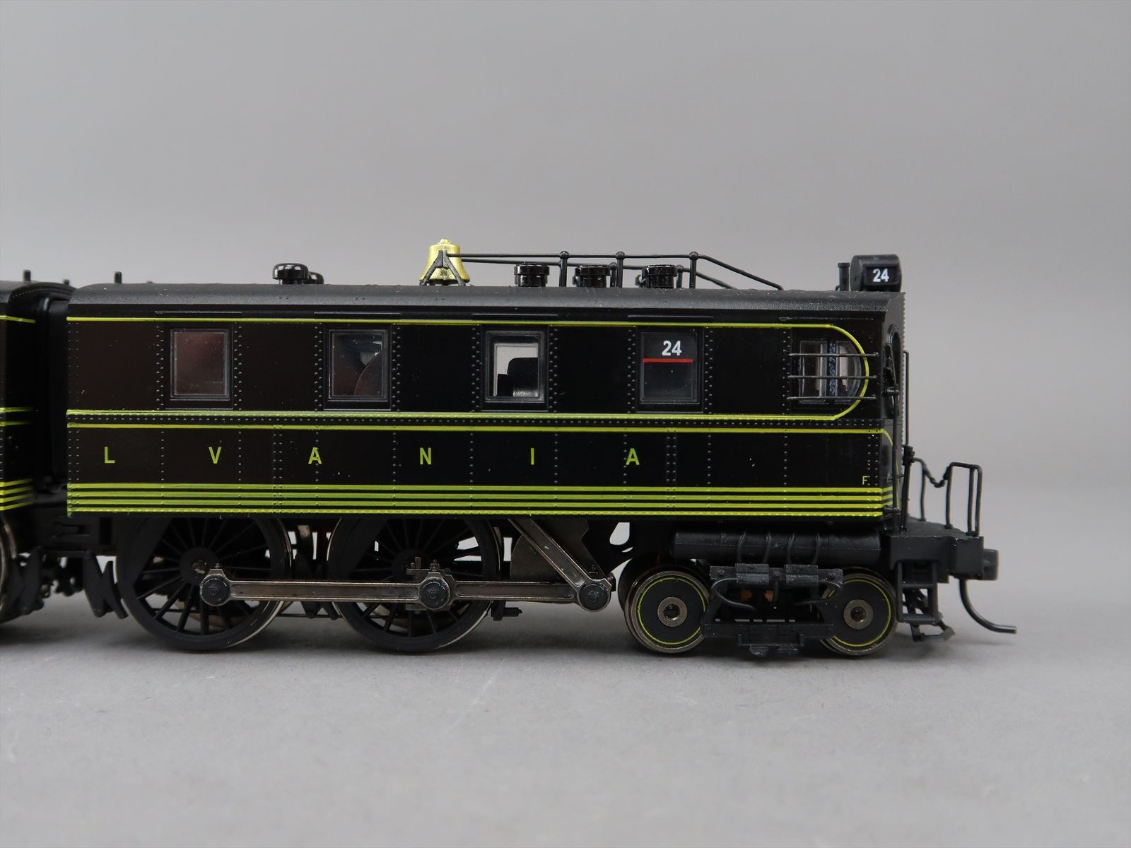 HO Plastic Model - GHB PRR Pennsylvania DD-1 5-Stripe Modernized #24 - F/P + DCC Ready