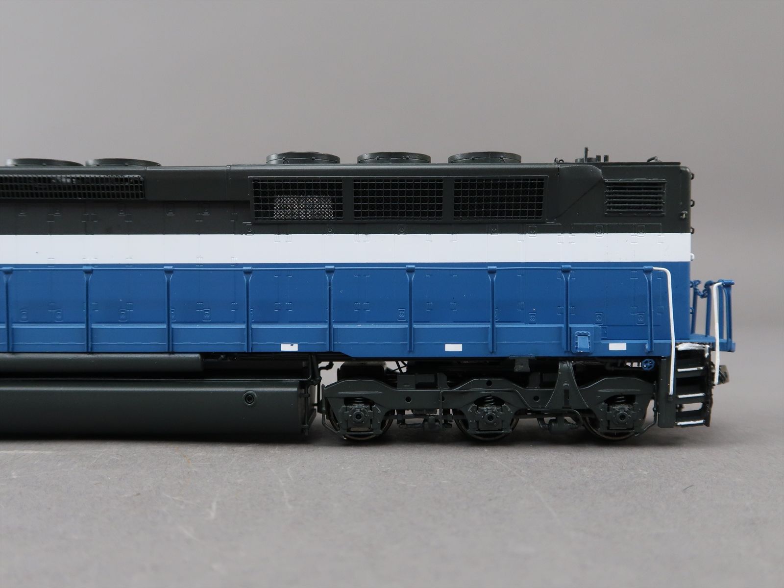 HO Brass Model - UTI 5007-2 BN Burlington Northern Big Sky Blue SDP-45 #9858 - F/P - 2010 Run ...