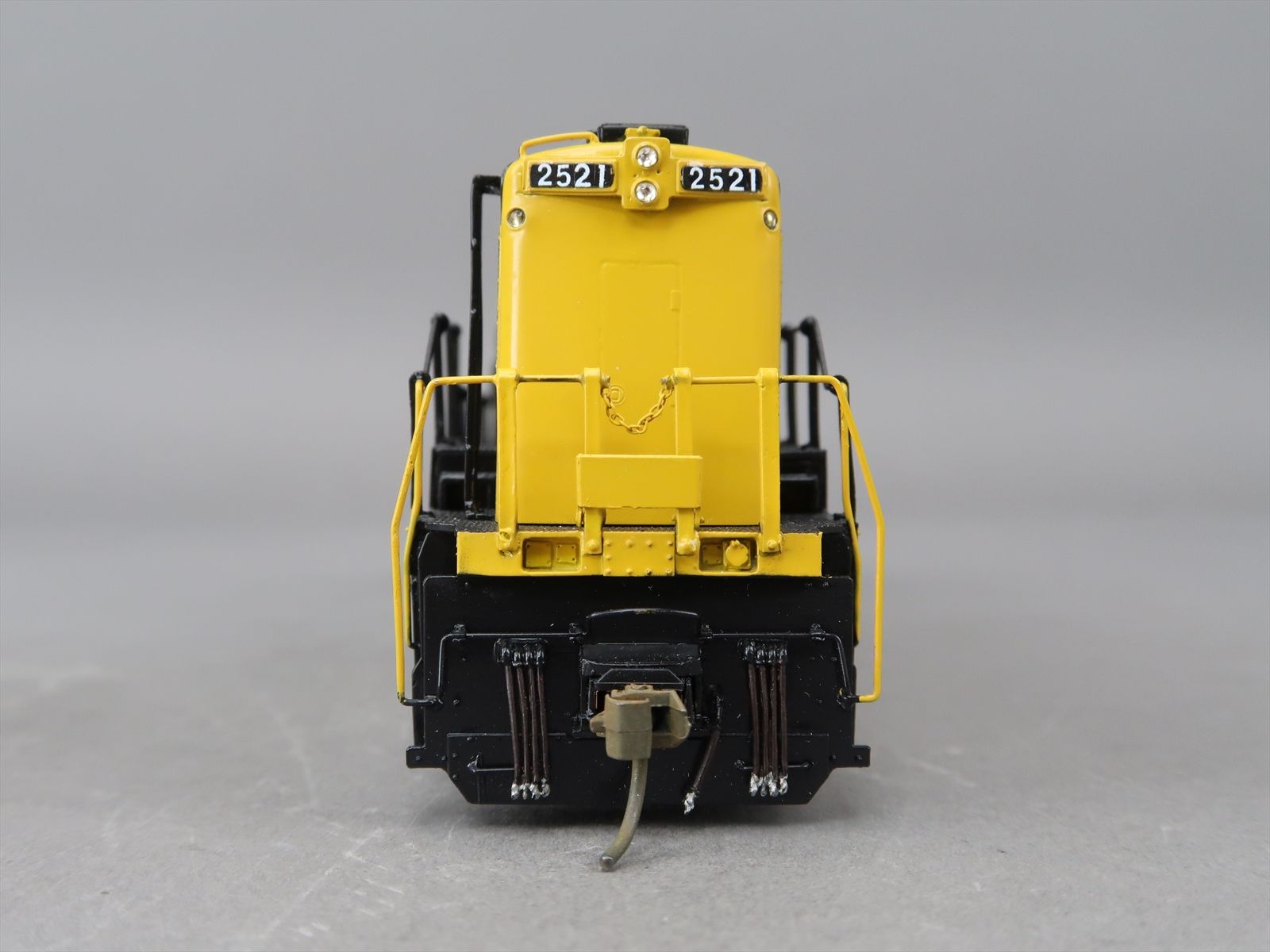 HO Brass Model - OMI 6265 NP Northern Pacific U25C Phase IIIa #2521 ...