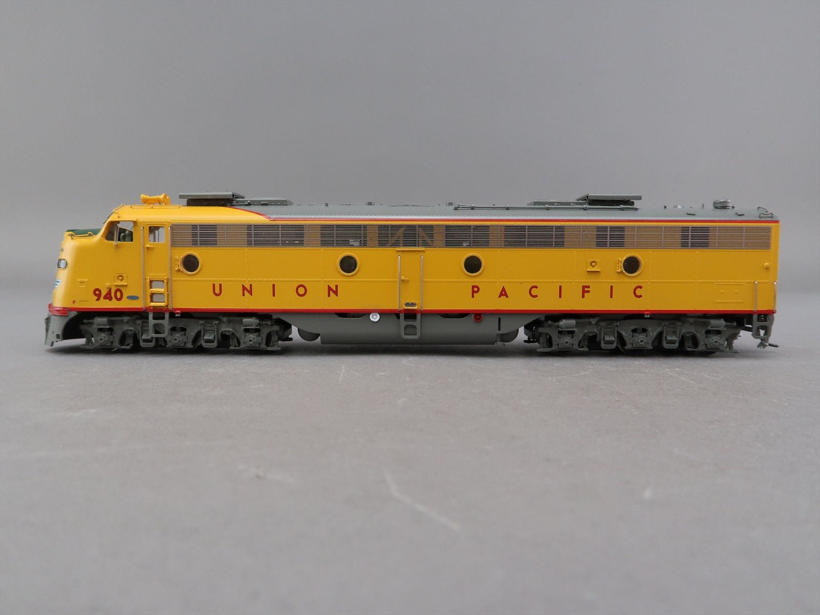 HO Brass Model - CIL 2466.1 UP Union Pacific E8 E8A E8B A-B-B Set #940 ...