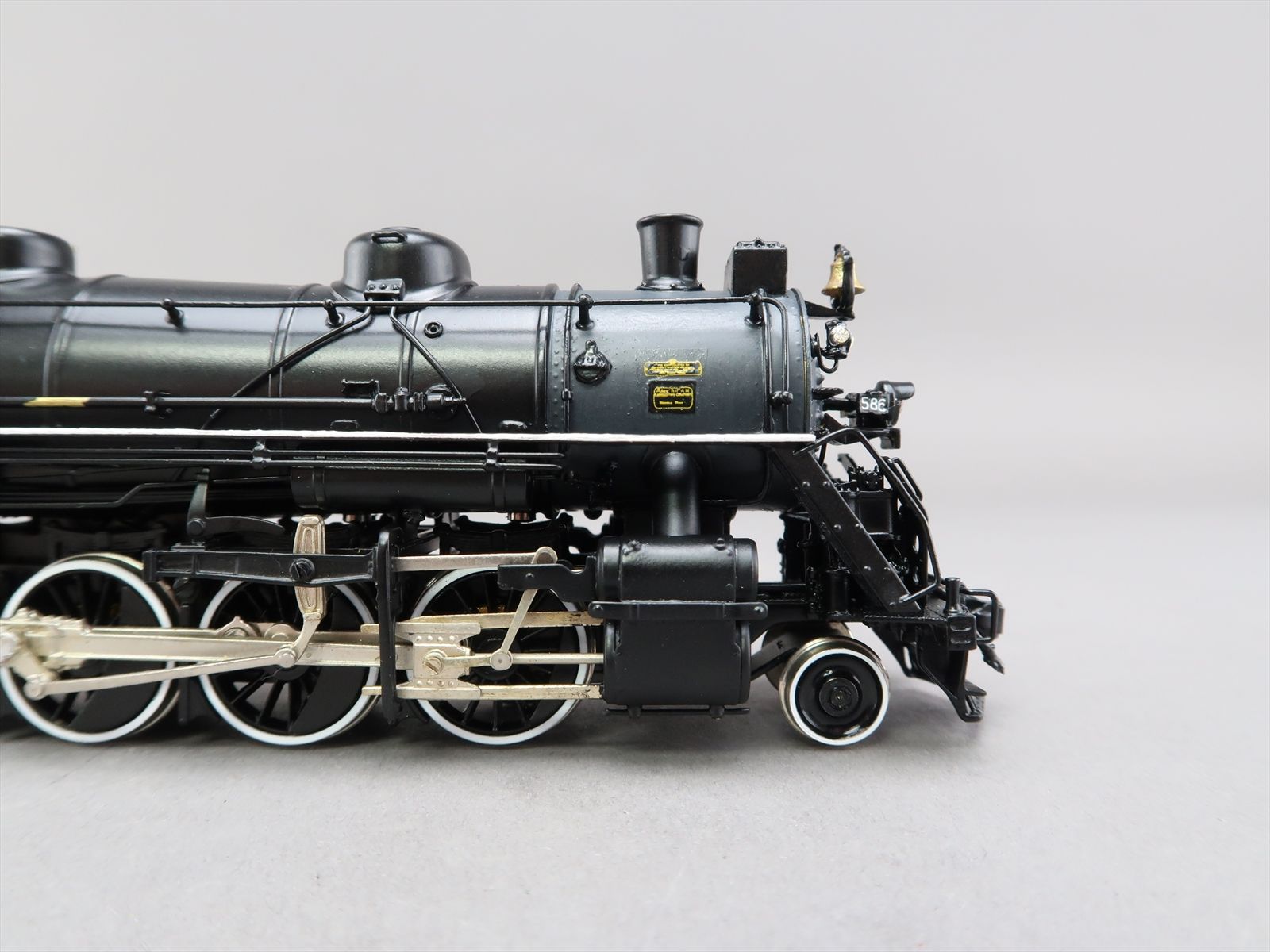 HO Brass Model - Key NKP Nickel Plate Road 2-8-2 H-6A Mikado #586 ...