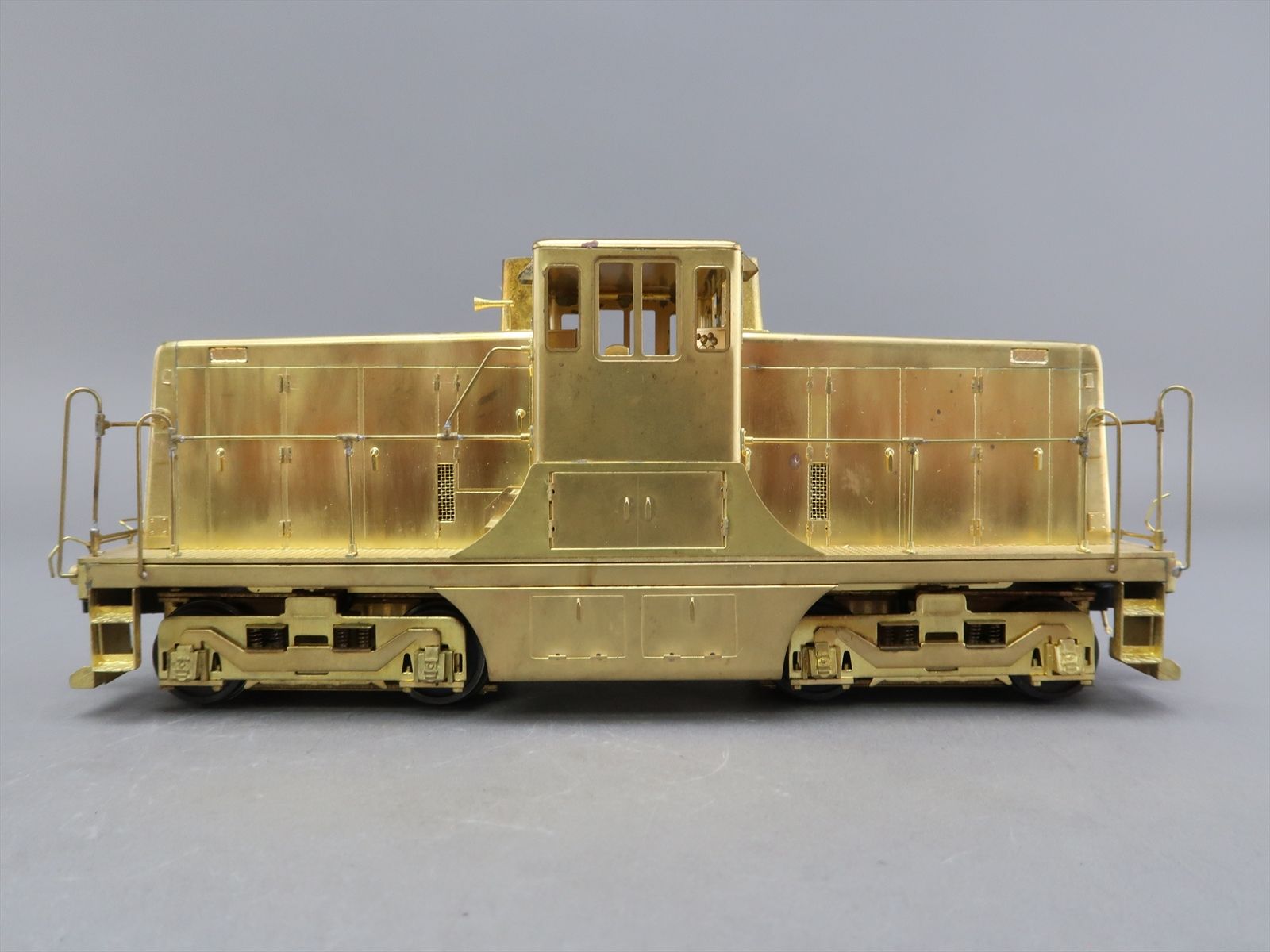 O Brass Model - RYM Yoder 2121521 GE 44-Ton Phase IV Center Cab Diesel ...