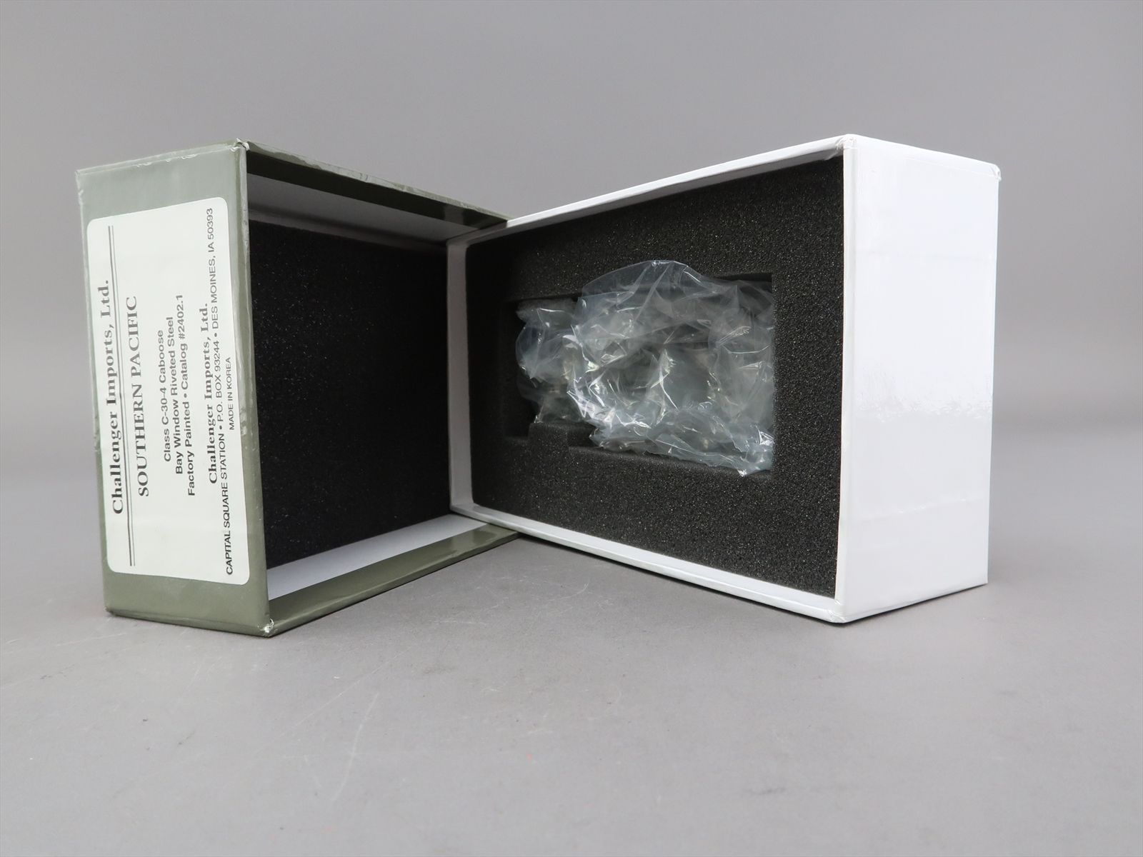 HO Brass Model - CIL 2402.1 SP Southern Pacific C-30-4 Caboose Bay ...