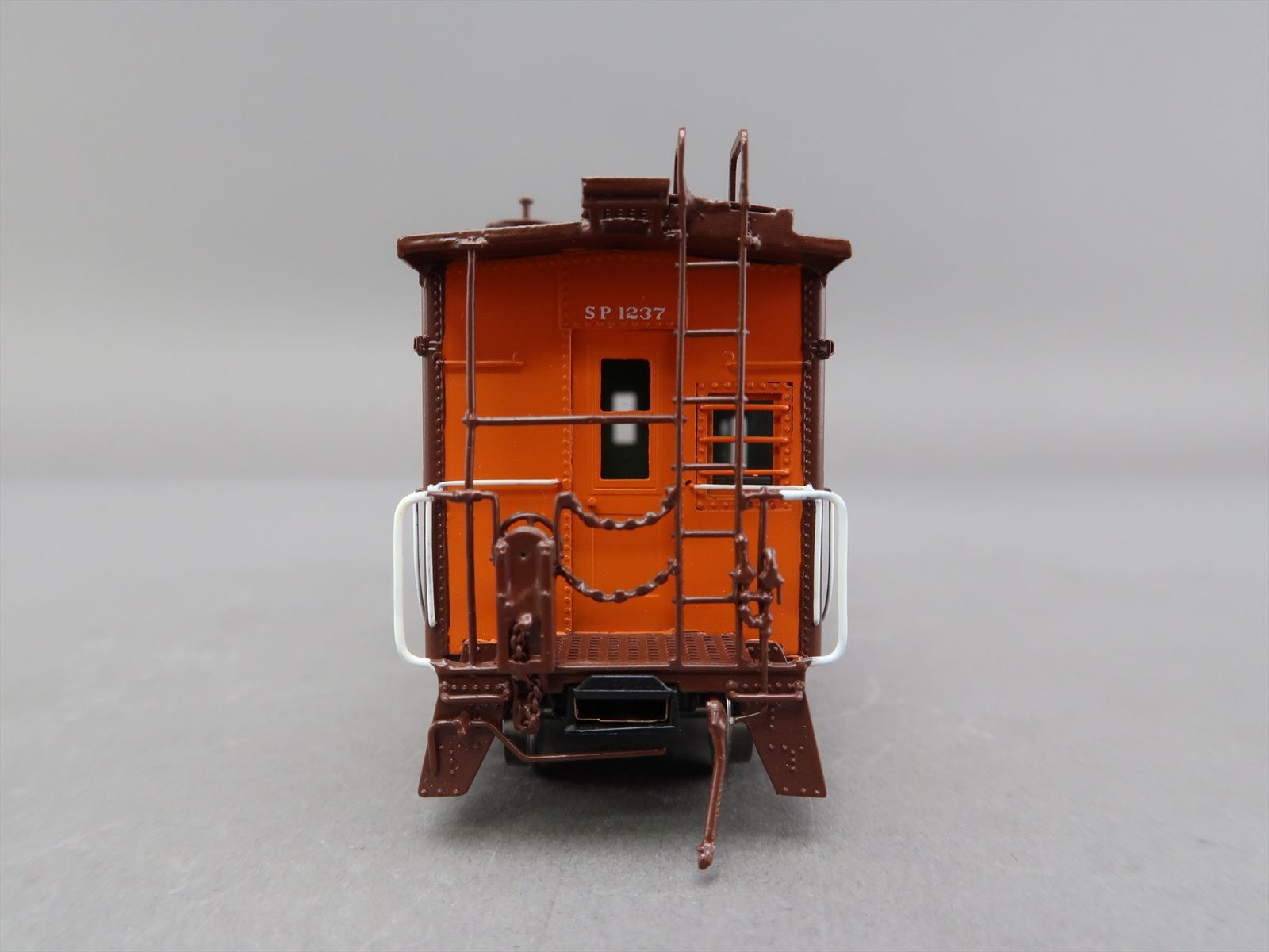 HO Brass Model - CIL 2402.1 SP Southern Pacific C-30-4 Caboose Bay ...