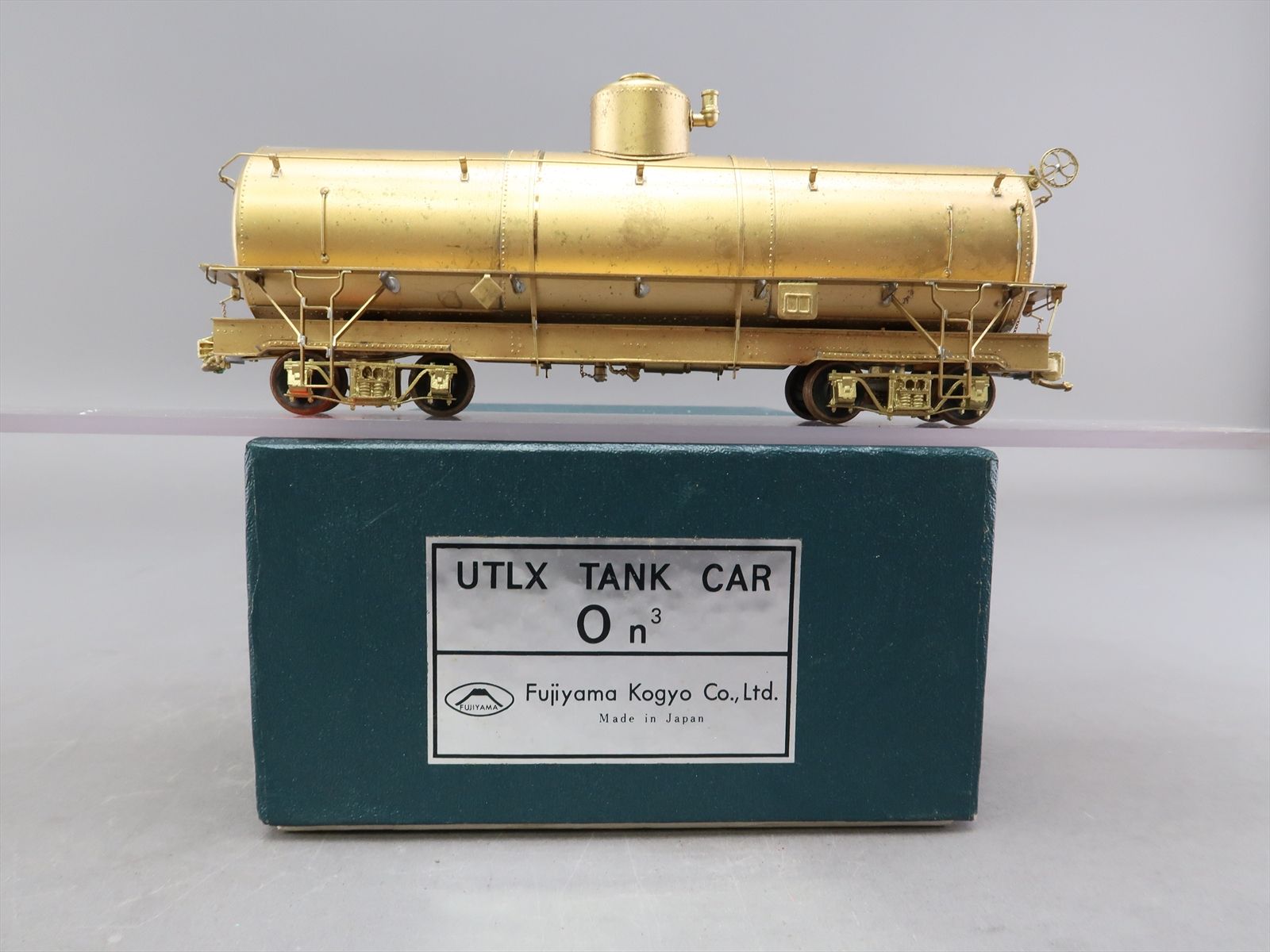 On3 Brass Model Train - PFM UTLX Union Tank Car - Unpainted - 1972 Run ...