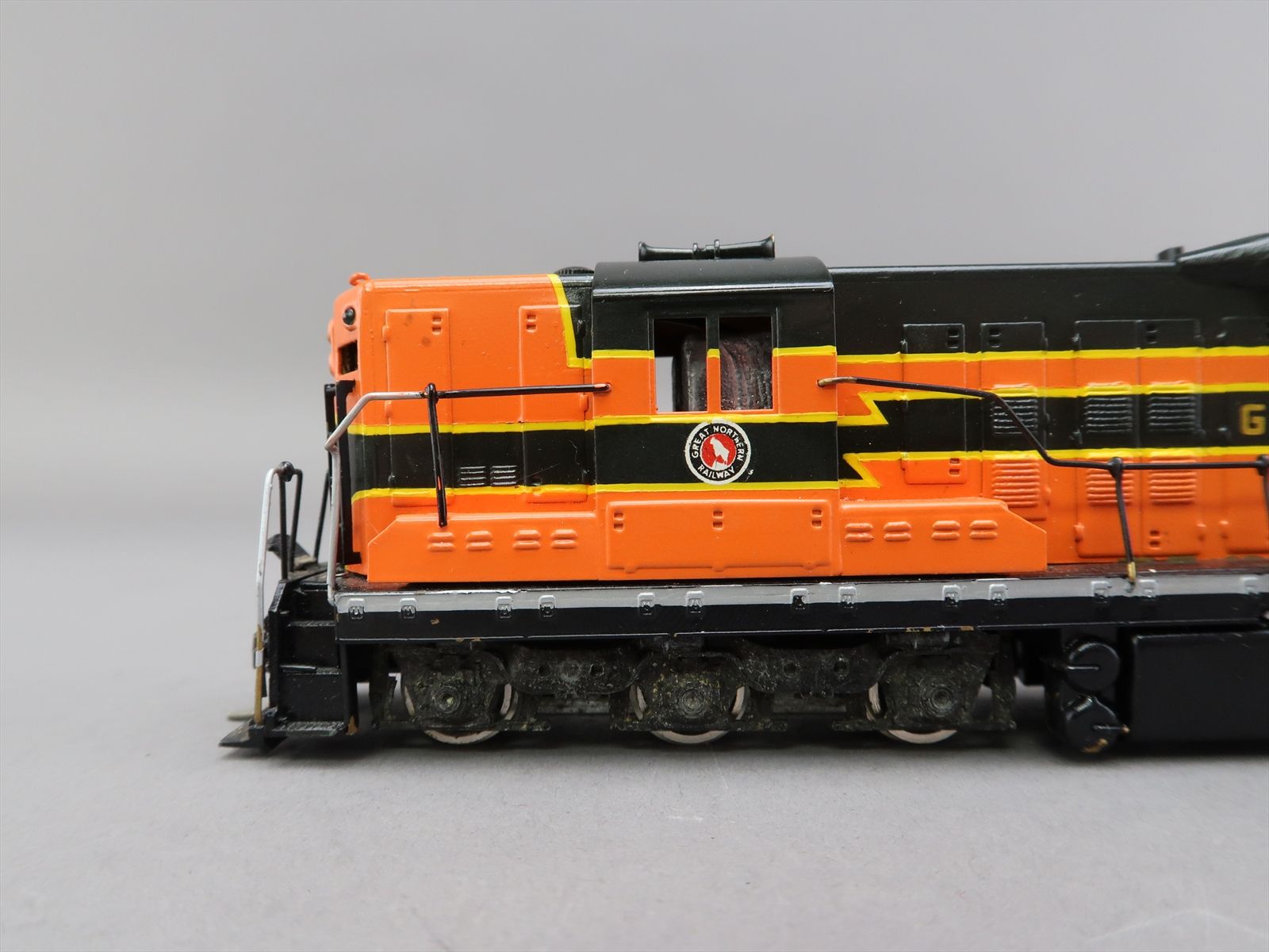 BARGAIN BRASS - HO Brass Model - PFM 129 GN Great Northern SD-9 Road ...