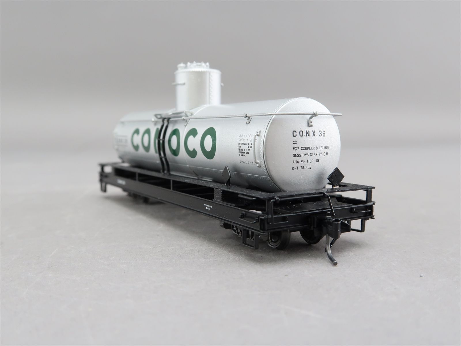 HOn3 Brass Model - DP 3088 Conoco Tank Car Silver #36 - F/P - 2003 Run ...