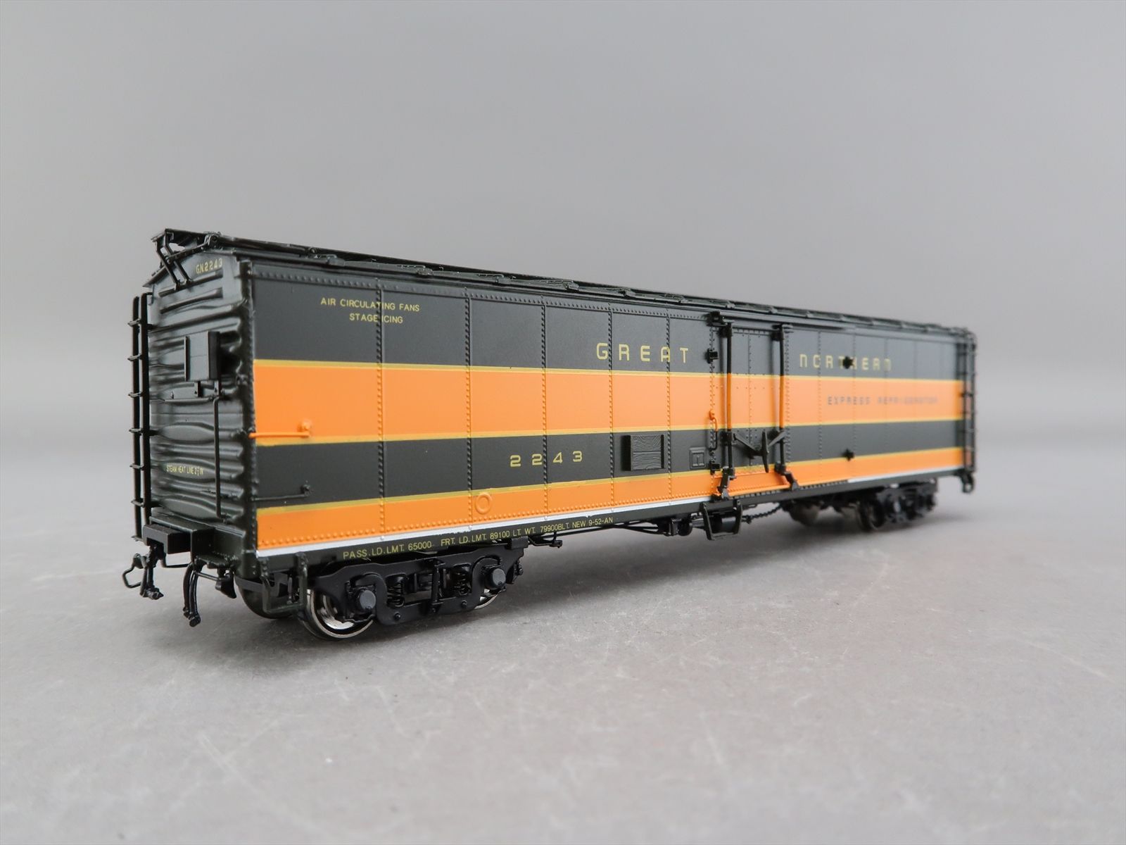 HO Brass Model - CIL 2306.1 GN Great Northern 52' Steel Express Ice ...
