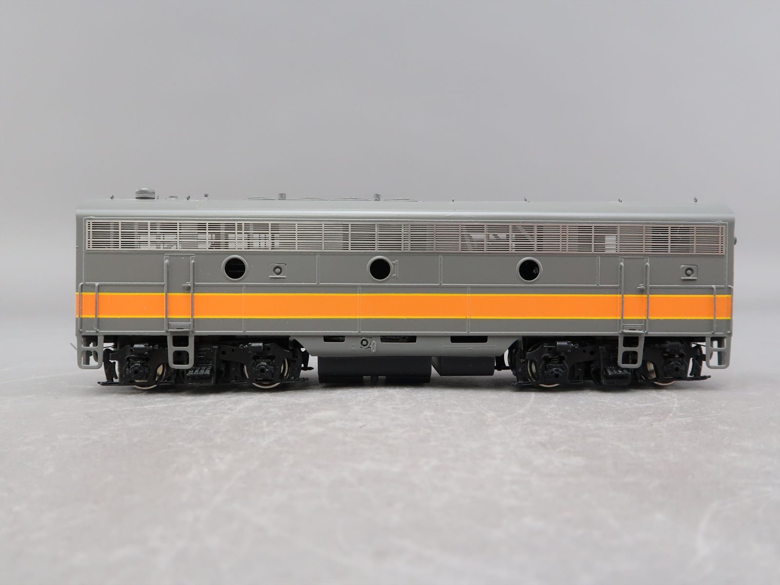 HO Brass Model - Oriental Milwaukee Road F3 F3B Phase IV - F/P - Samhongsa