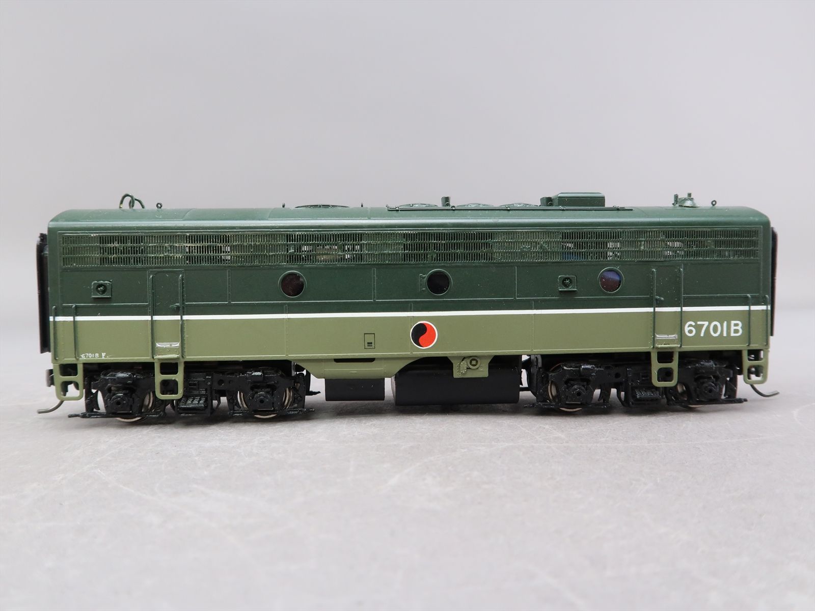 HO Brass Model - Oriental NP Northern Pacific EMD F9 F9B 1750HP #6701B ...