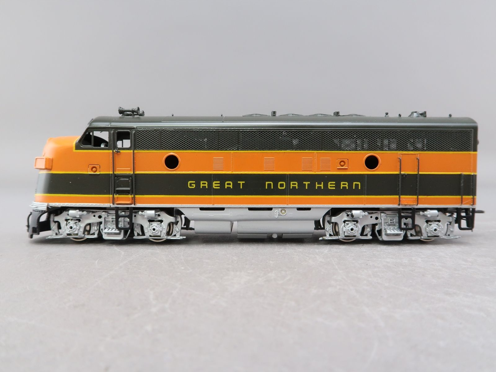 HO Brass Model - Oriental GN Great Northern EMD F3 F3A Phase III EB Empire Builder - F/P - Samhongsa