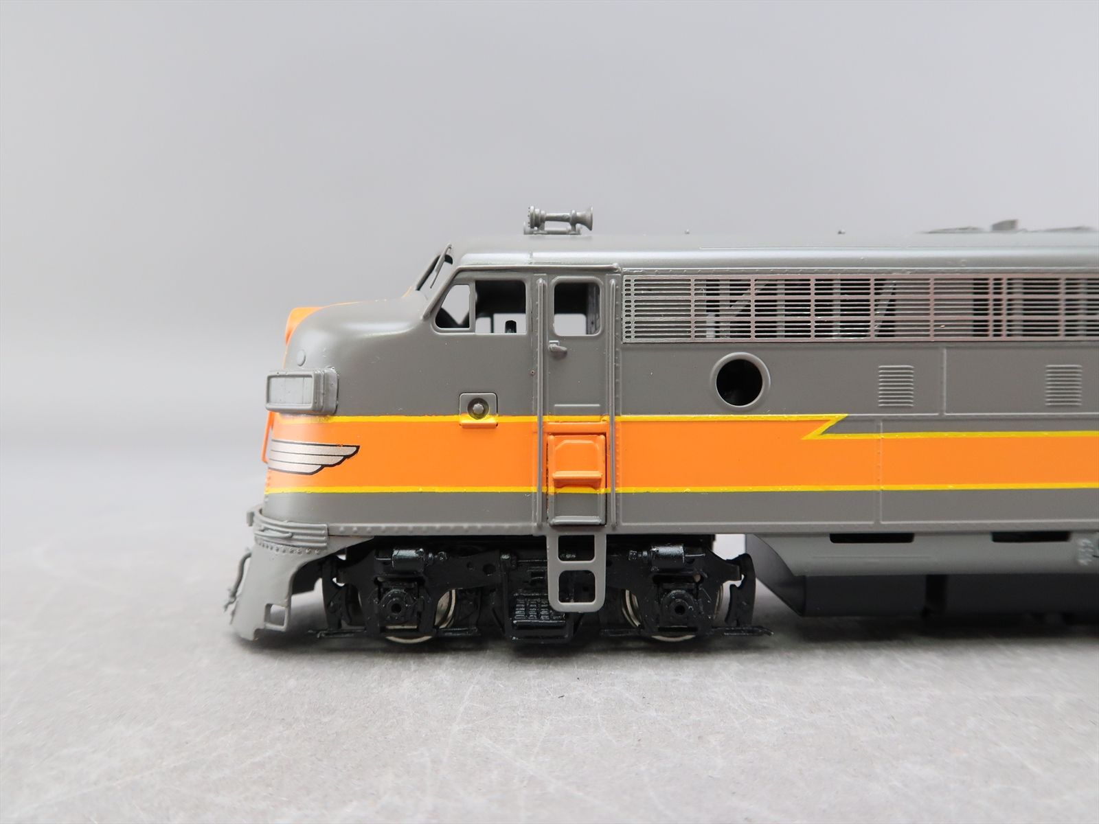 HO Brass Model - Oriental Milwaukee Road EMD F3 F3A 1500HP Phase IV - F/P - 1988 Run - Samhongsa