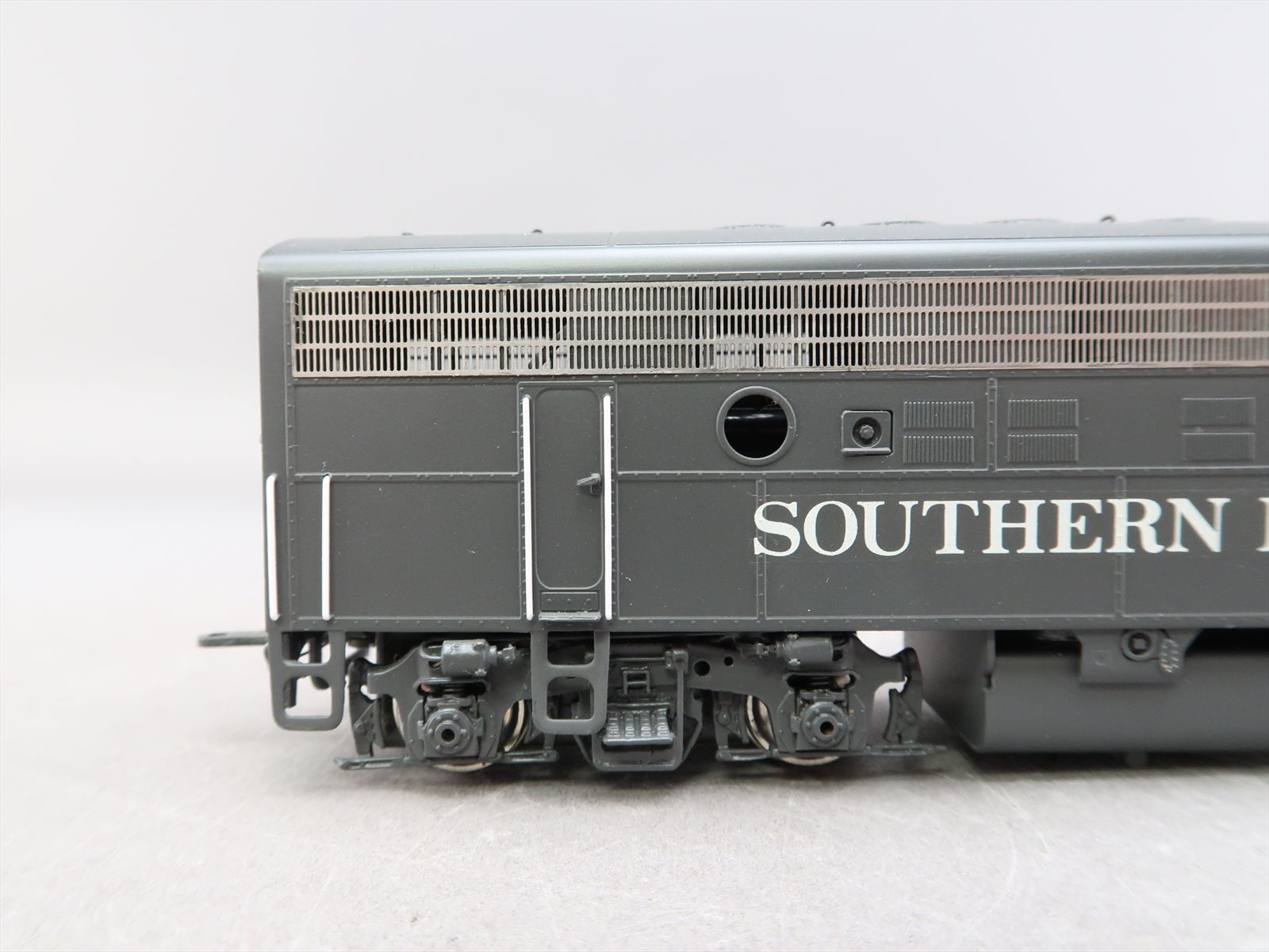 HO Brass Model - Oriental SP Southern Pacific F9 F9A Gray - F/P - 1988 Run - Samhongsa