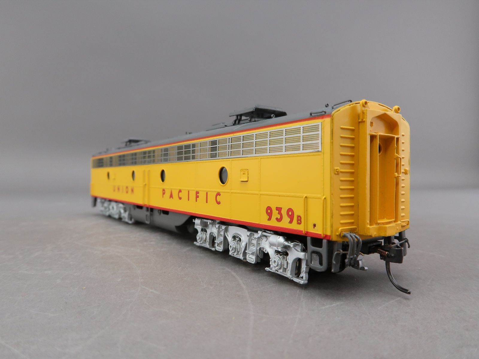 HO Brass Model - Oriental UP Union Pacific E8 E8B 2250HP #939 - F/P ...