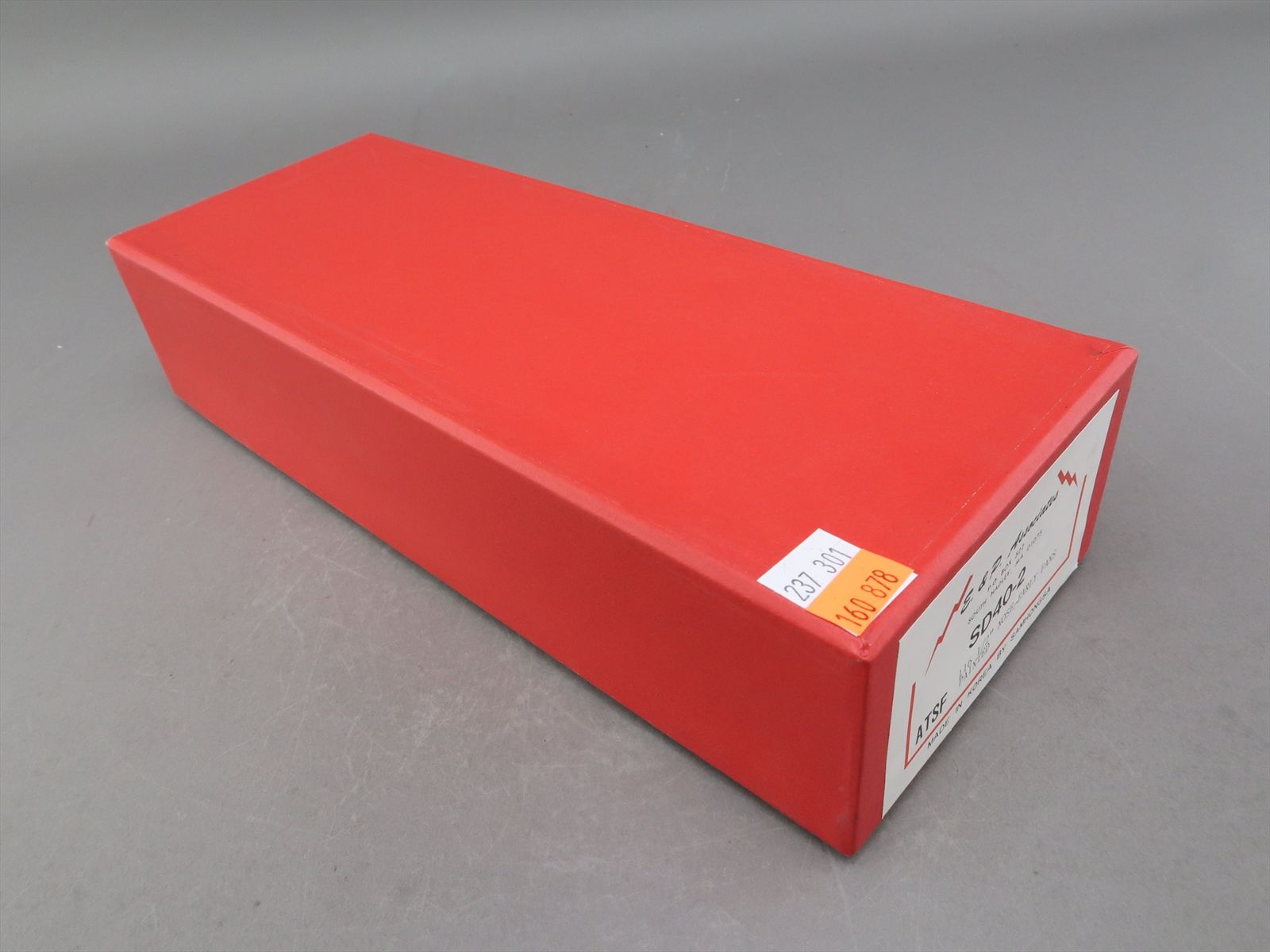 HO Brass Model - E&P AT&SF Santa Fe SD40-2 116-1/2 Nose Early Fans Blue / Yellow - F/P - Samhongsa